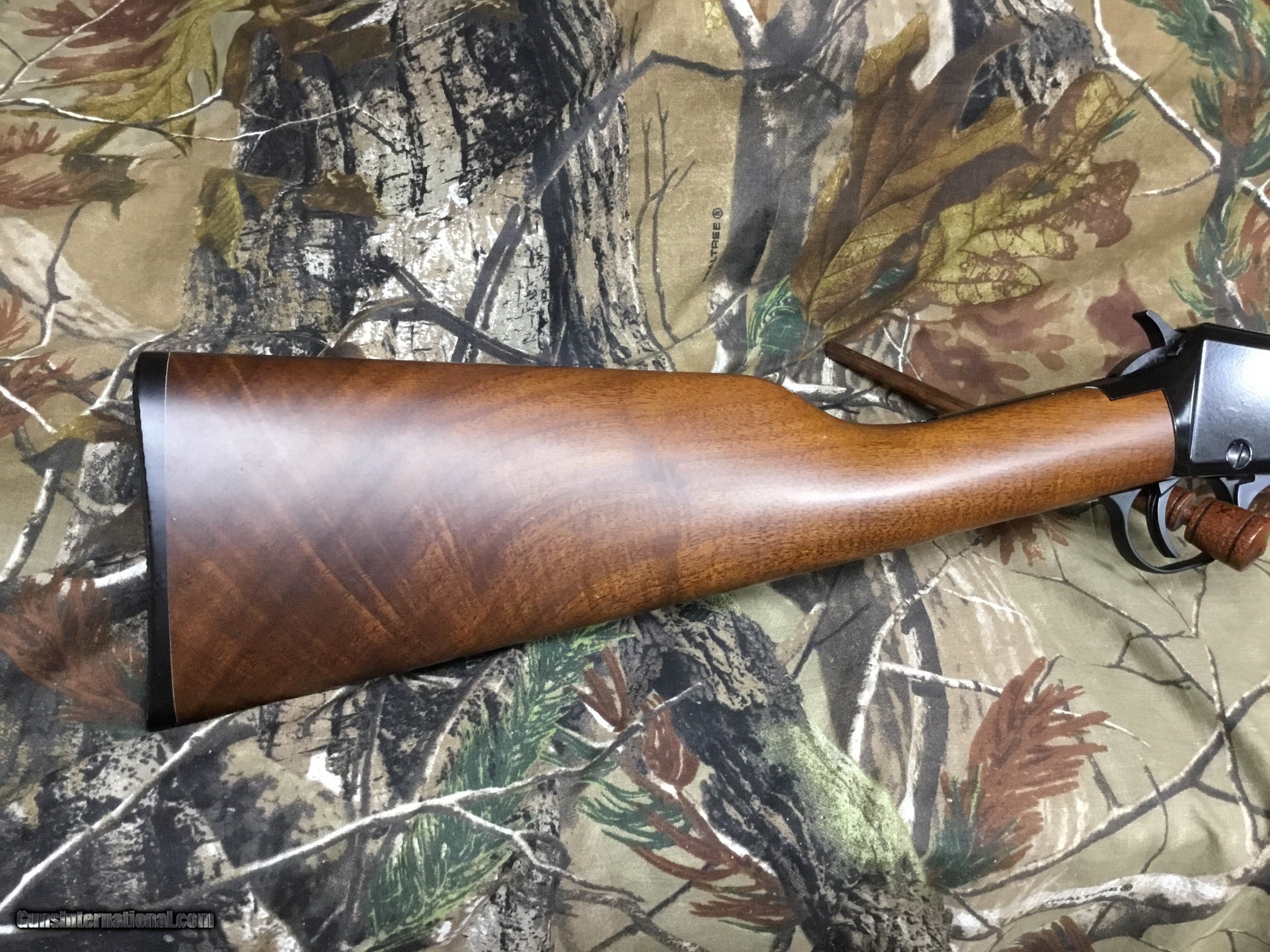 NIB HENRY 22 MAG Pump Rifle , Octagon Barrel