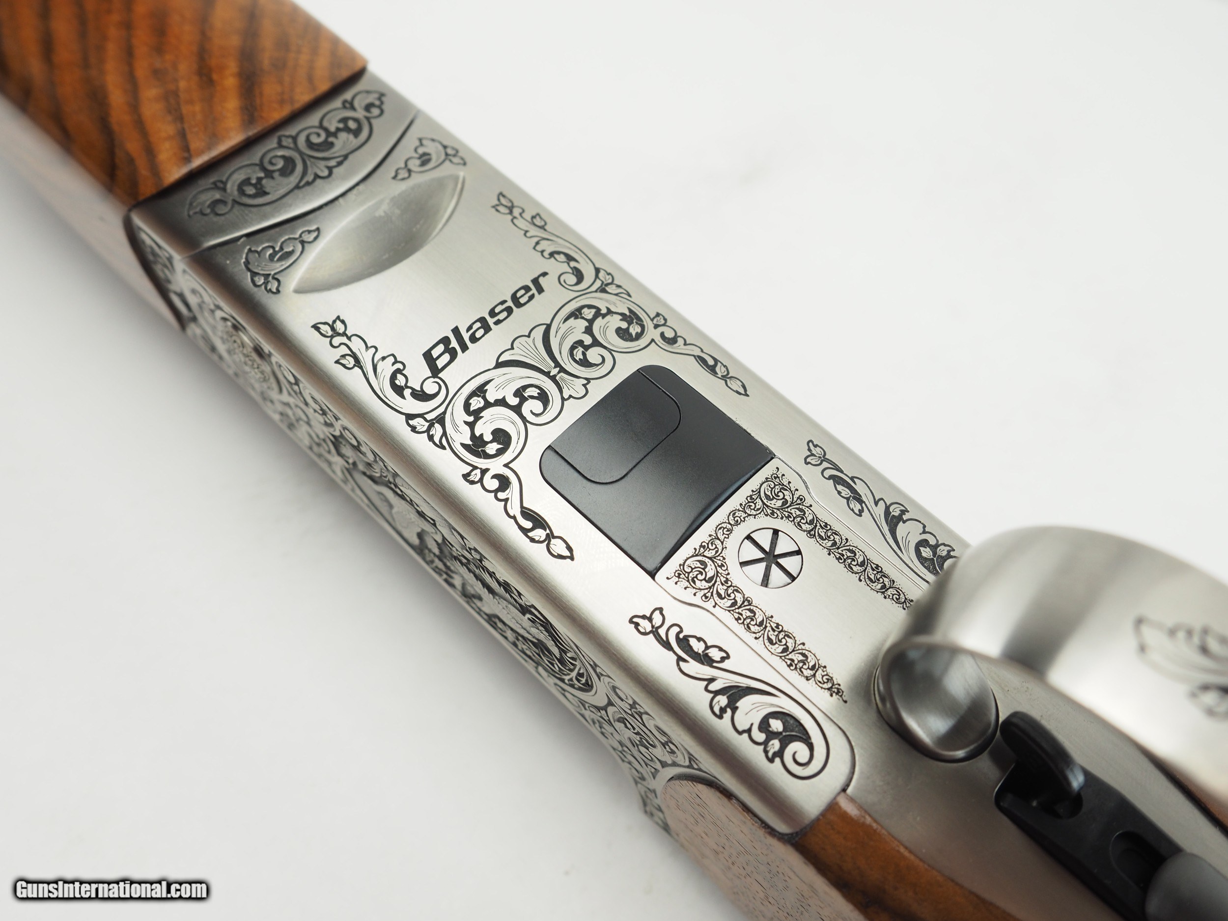 Blaser F3 Vantage Grand Luxe - 28ga/32" - wood grade 6 / adj. comb ...