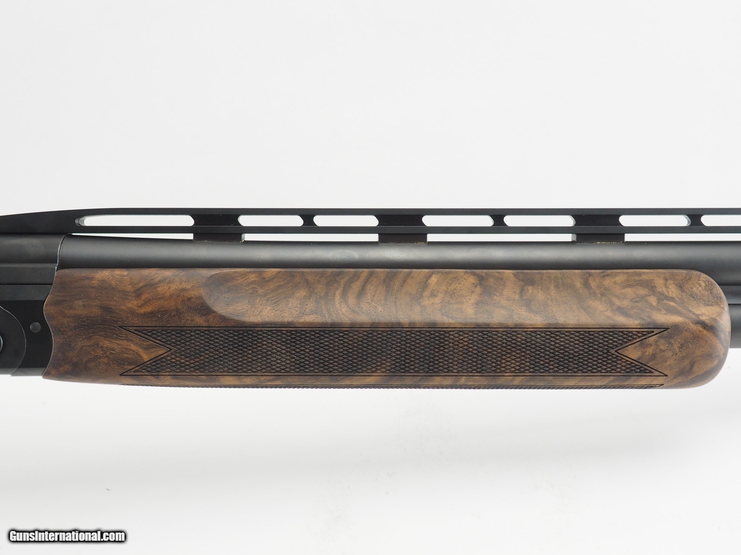 Blaser F3 Std Vantage - custom Grade 10 wood - #00303