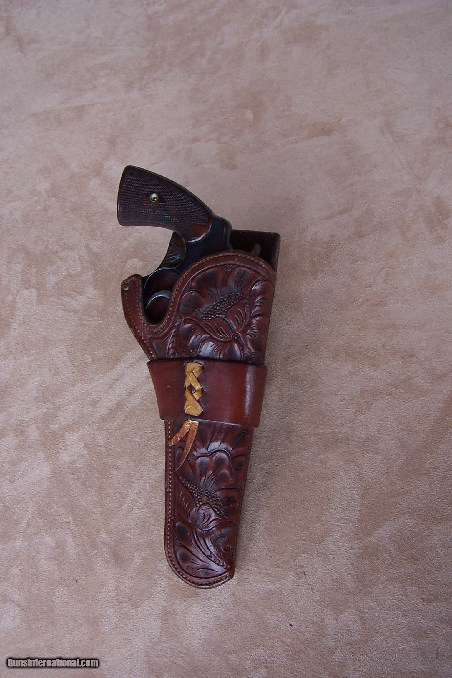 Heiser Holster carved leather for Medium size revolver i.e. Colt ...