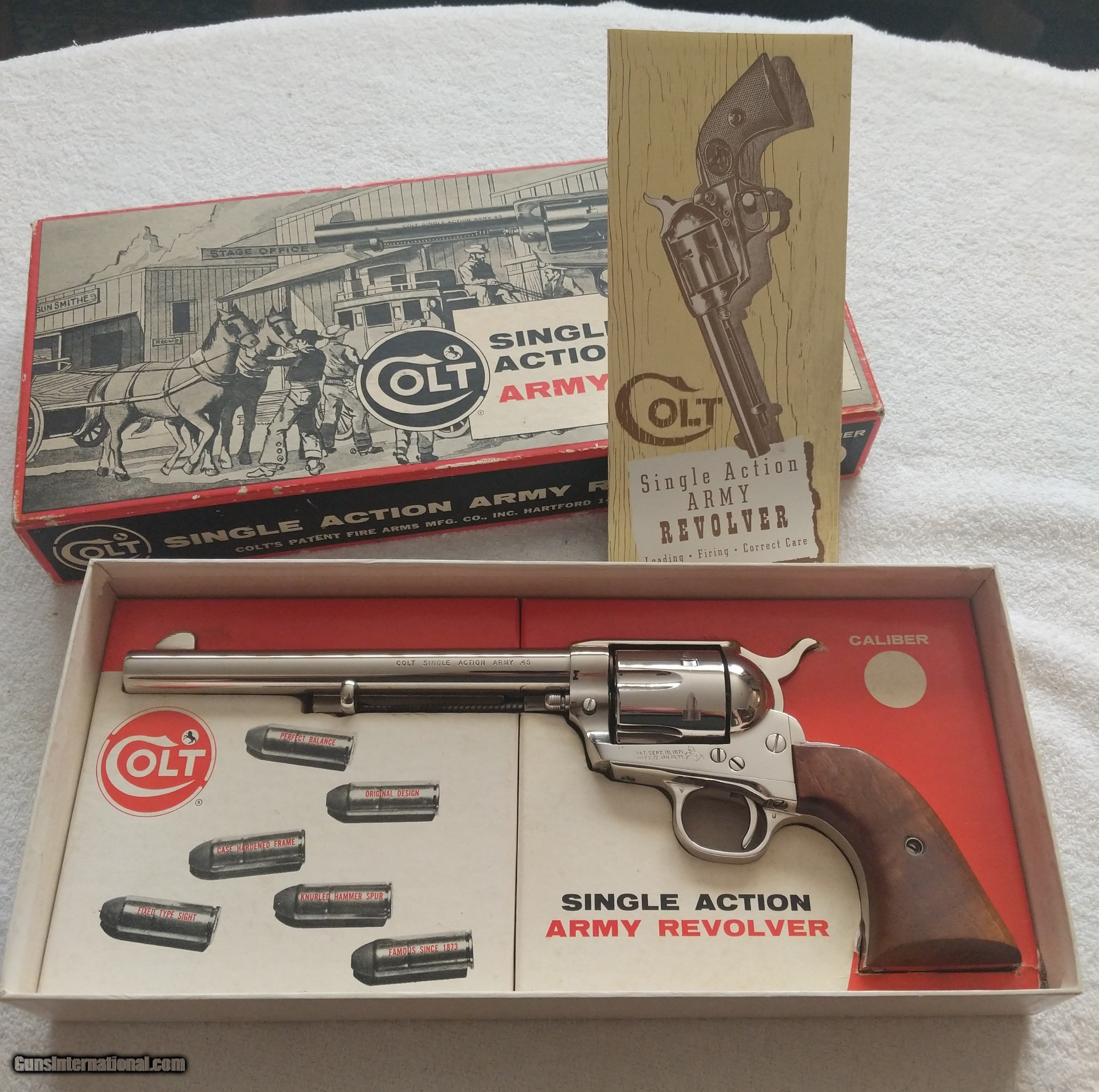 Colt SAA 7 1/2" Nickel Plated .45 LC in Stagecoach Box