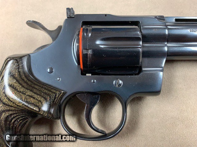 Colt Python 6 Inch Blue Circa 1978 - minty