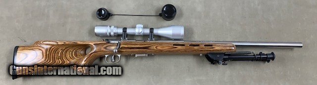 Savage 93R17 Rifle .17HMR w/Swift Scope - minty