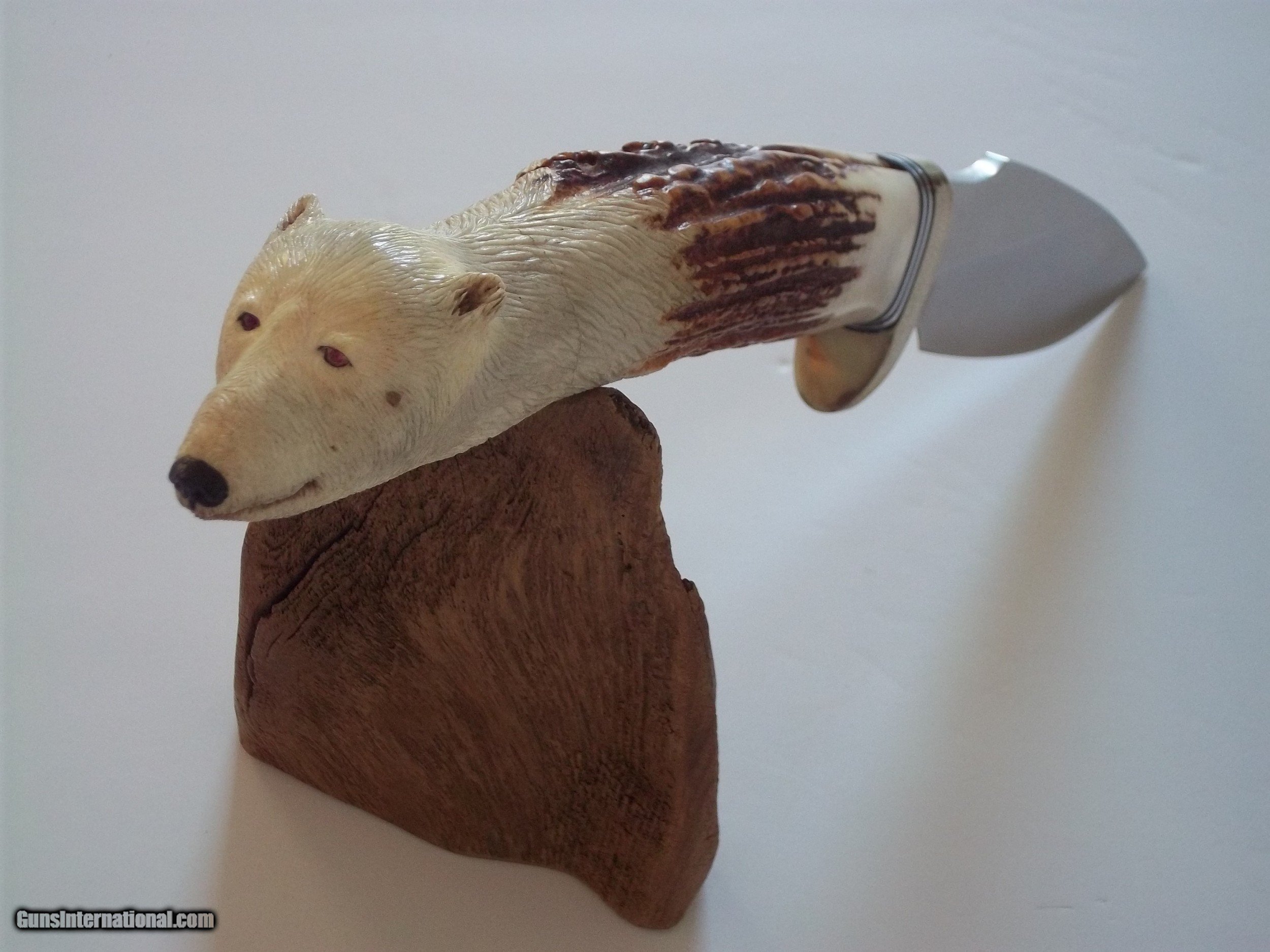 Randall Model # 11 Alaskan Skinner Sambar Stag Handle Carved Polar Bear