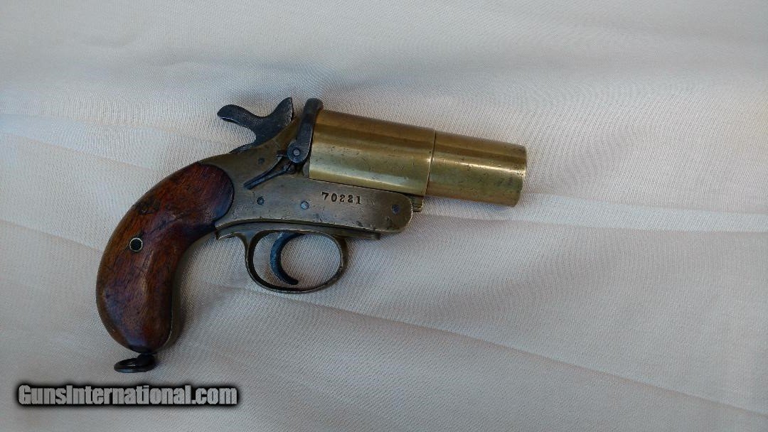 FLARE GUN MILITARY BRITISH