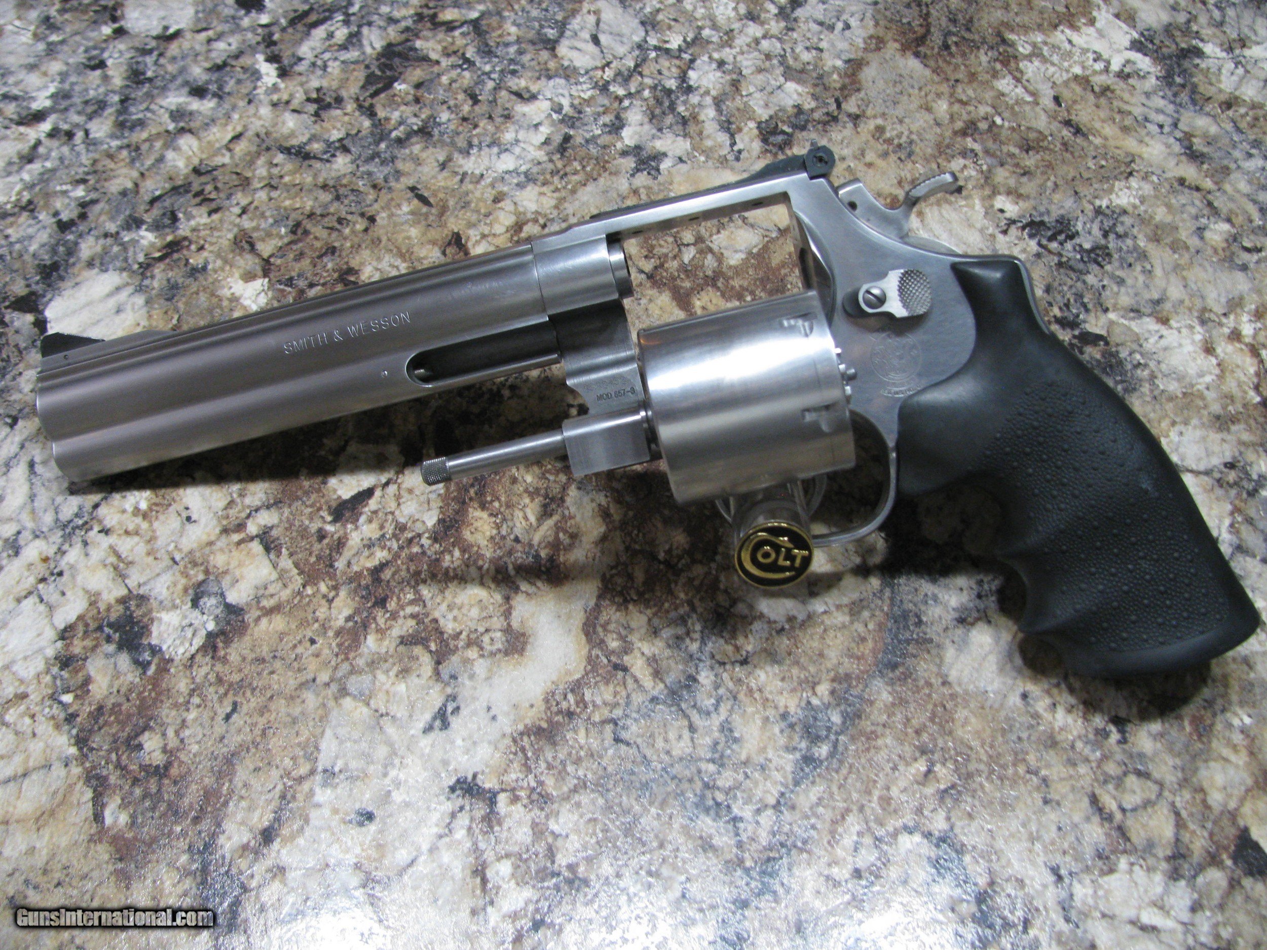 SMITH & WESSON MODEL 657-3 .41 MAGNUM
