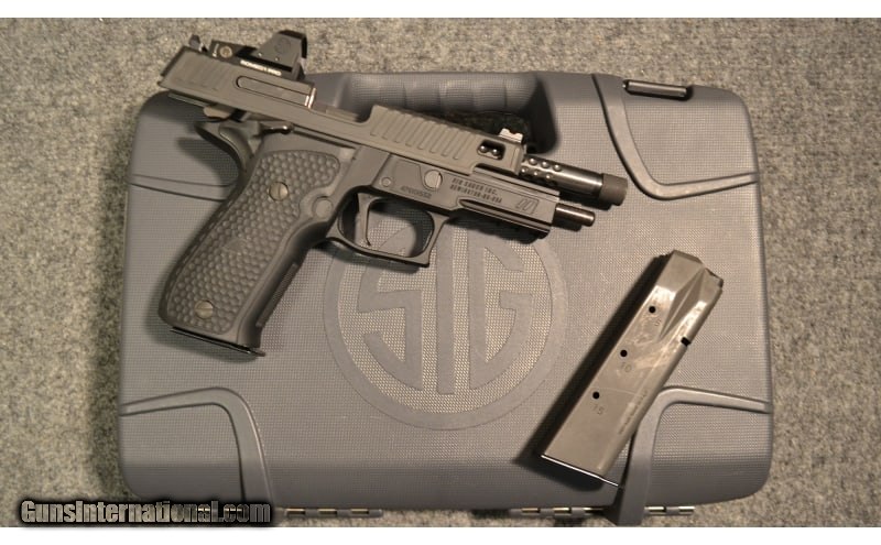 Sig Sauer ~ P226 Z ~ 9mm Luger