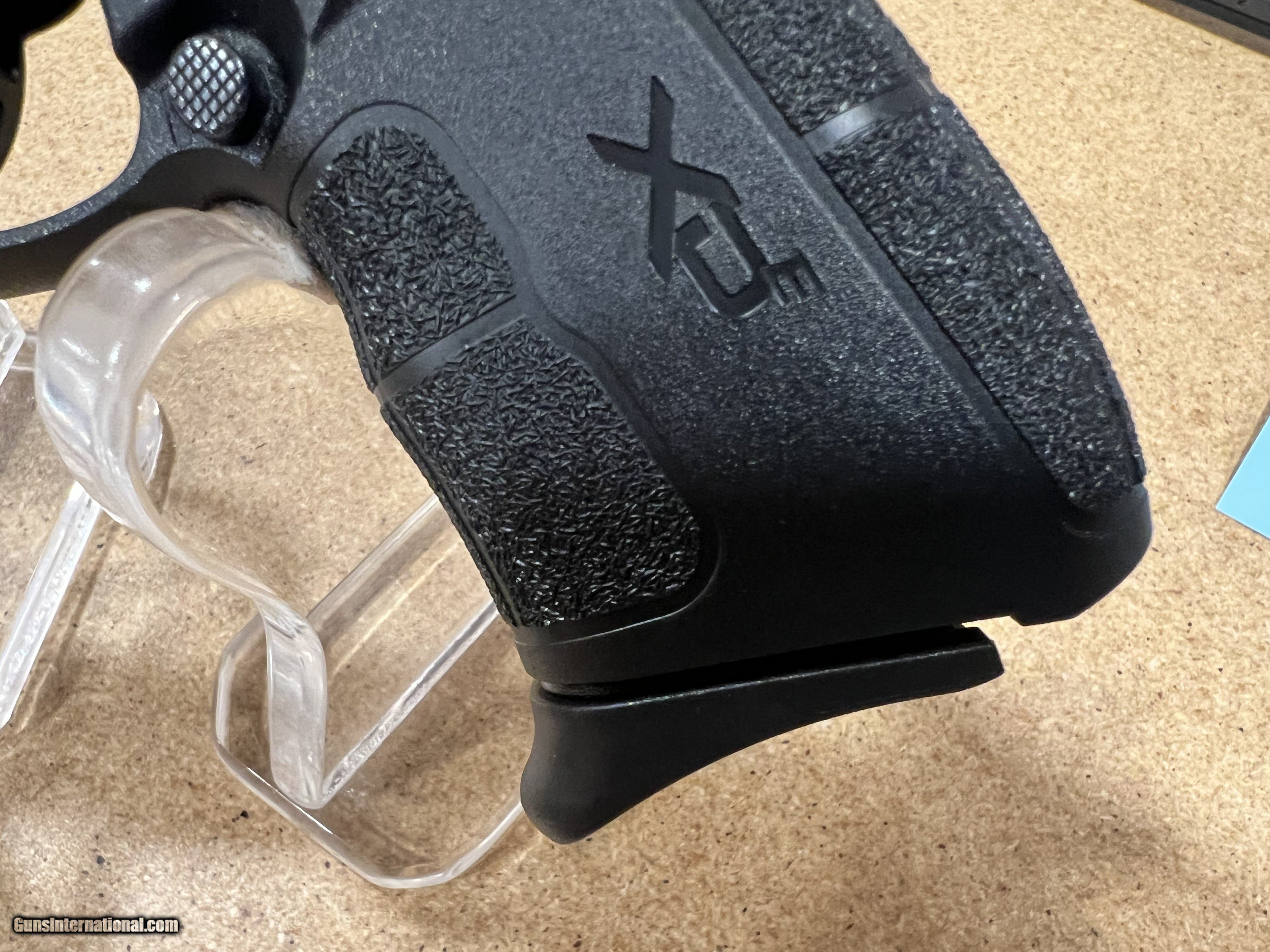 Springfield Armory XDE 9mm 4.5 like new for sale