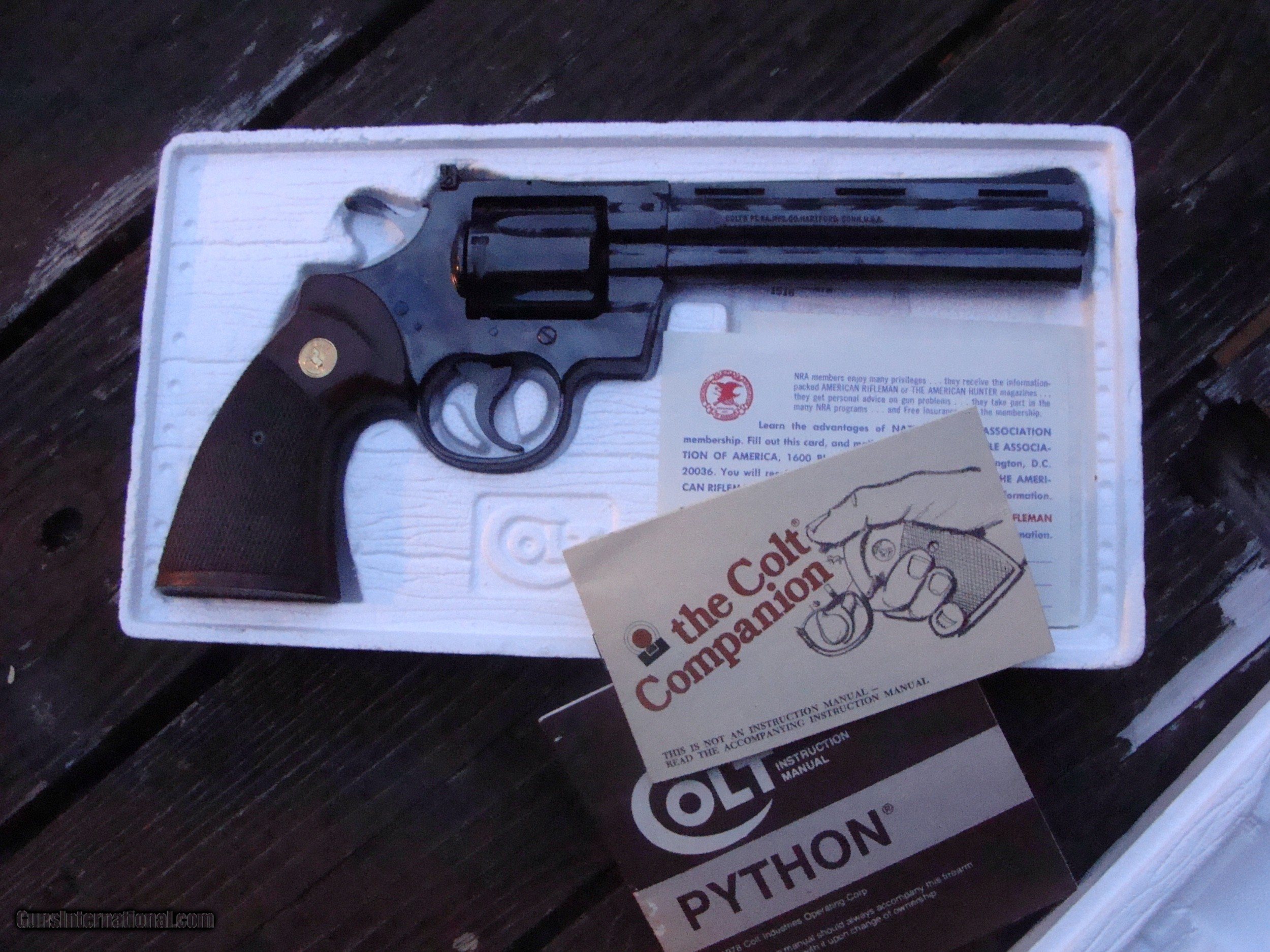 Colt Python 1979 Beauty With Correct Box Near New 6" Beauty