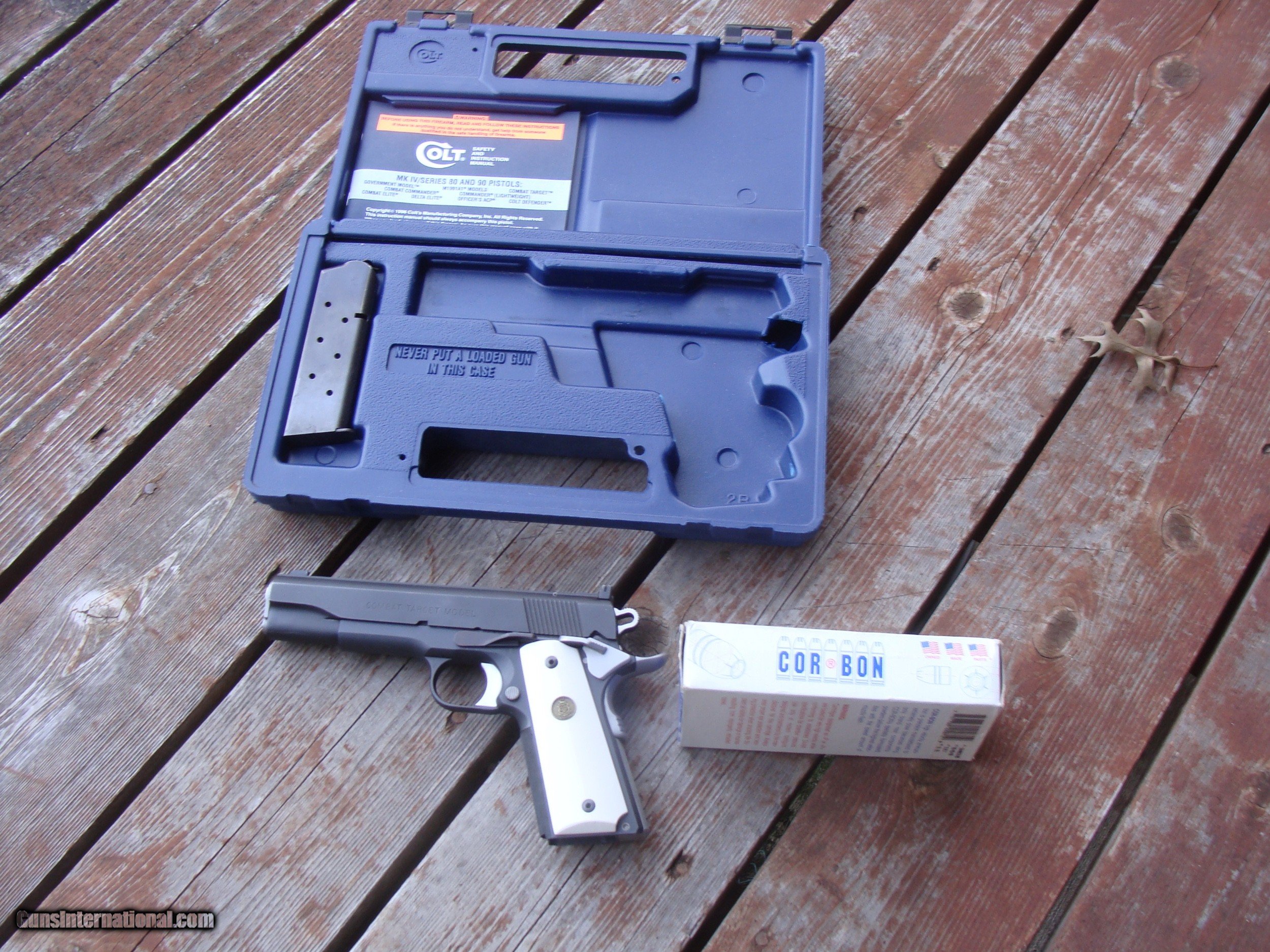 Colt 1911 Combat Target Model 400 Corbon Beauty As New