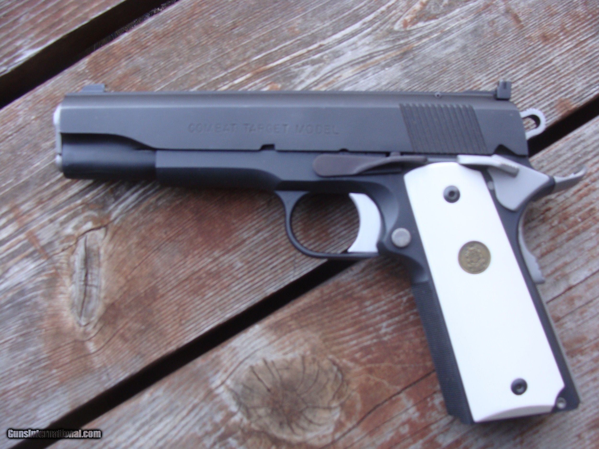 Colt 1911 Combat Target Model 400 Corbon Beauty As New