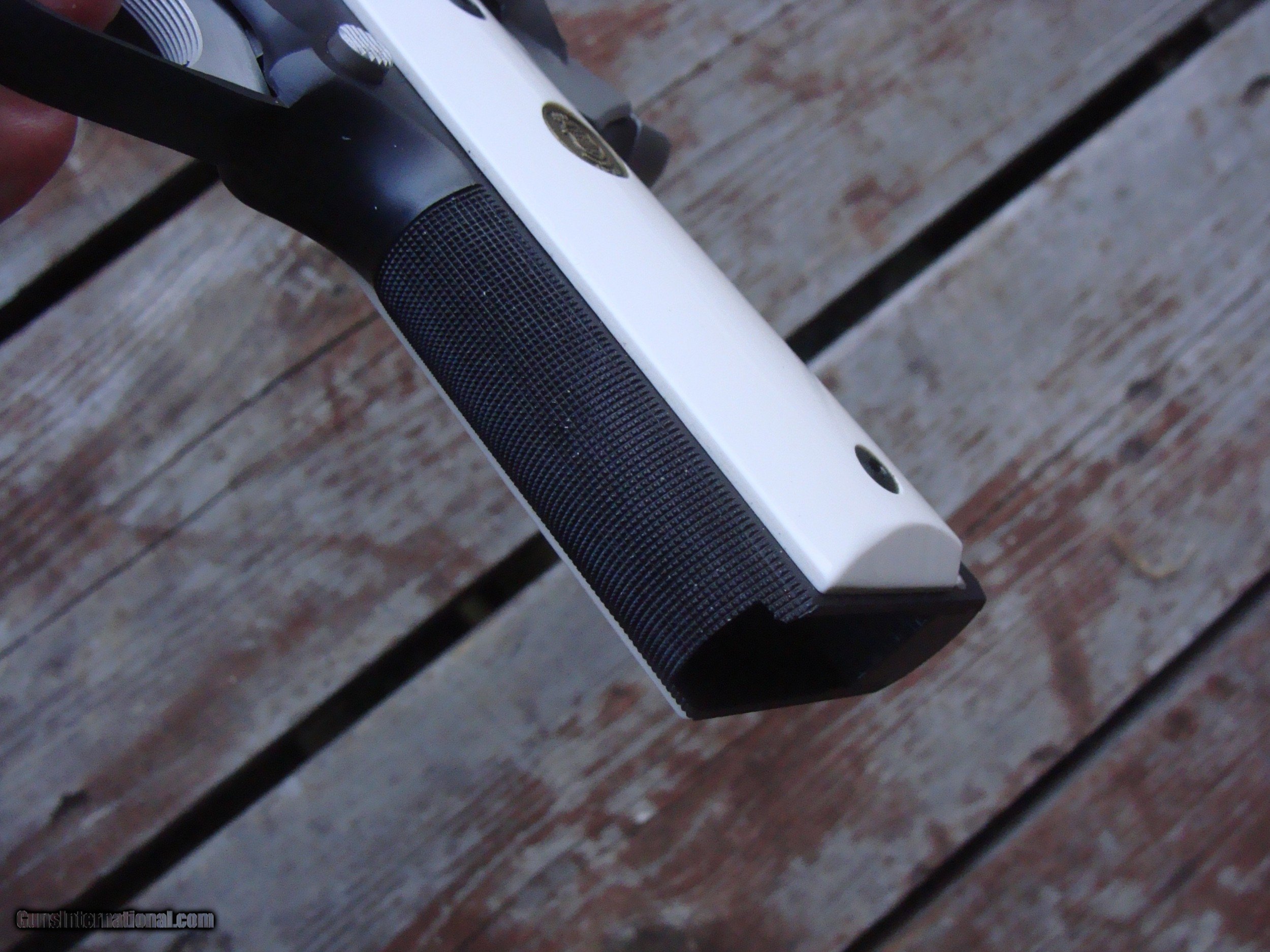 Colt 1911 Combat Target Model 400 Corbon Beauty As New