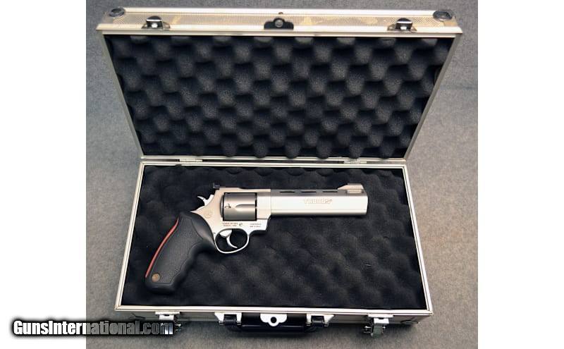 Taurus ~ Raging Bull ~ .480 Ruger