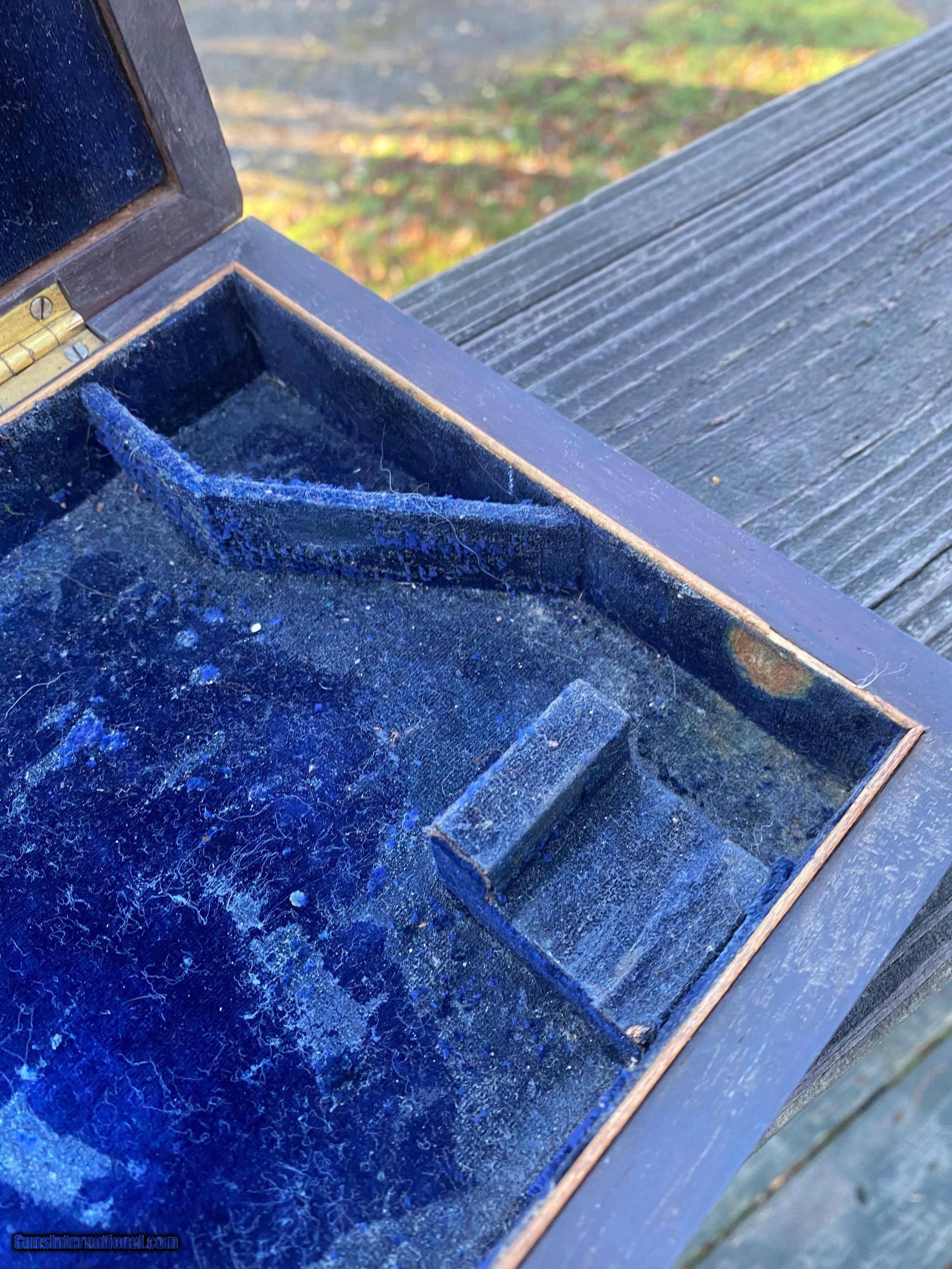 Colt Deluxe Mahogany Double Casing for a pair of Colt Pocket size ...