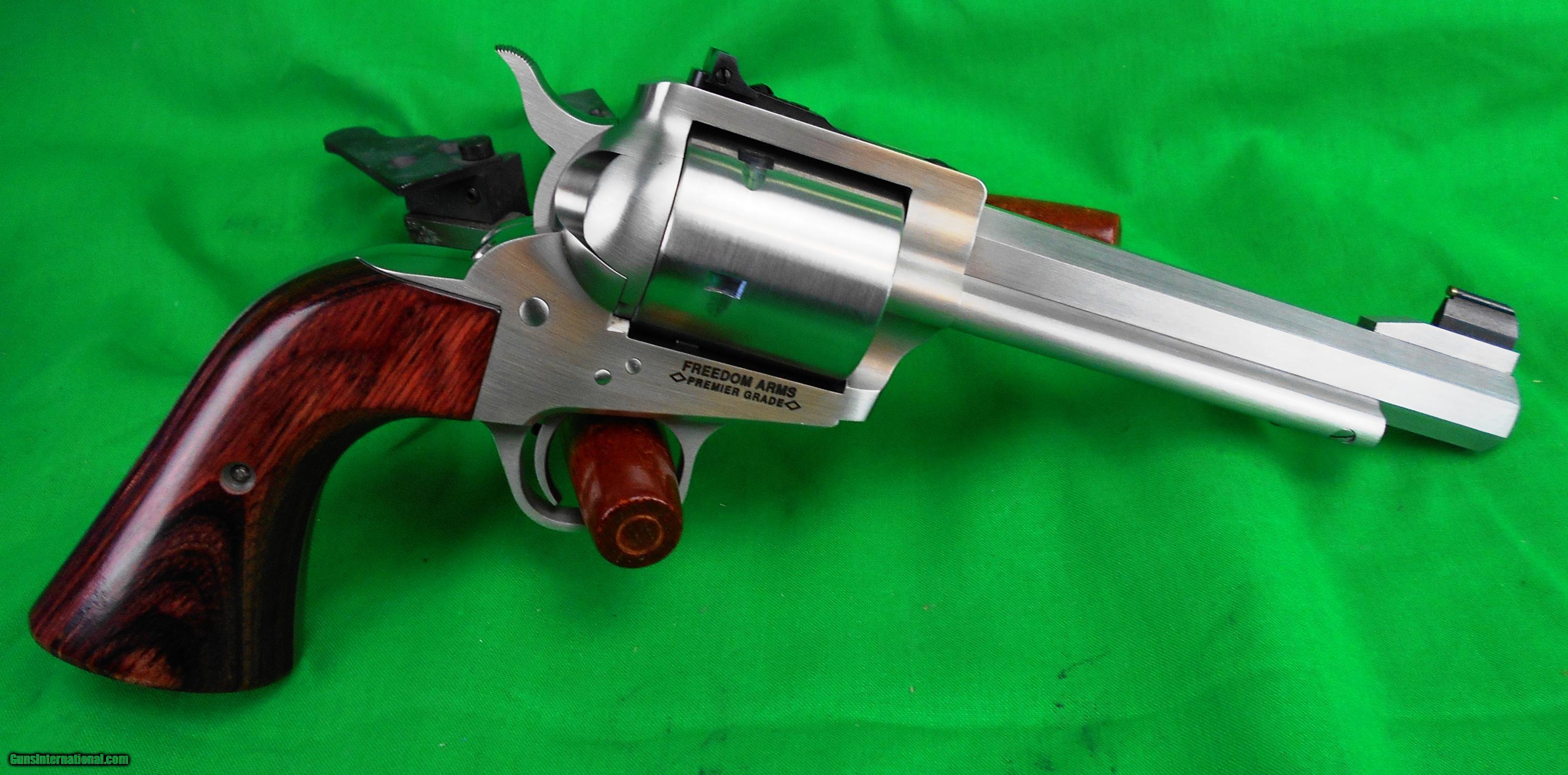 Freedom Arms Model 1983 in 41 mag - Premier Grade - Octagonal Barrel