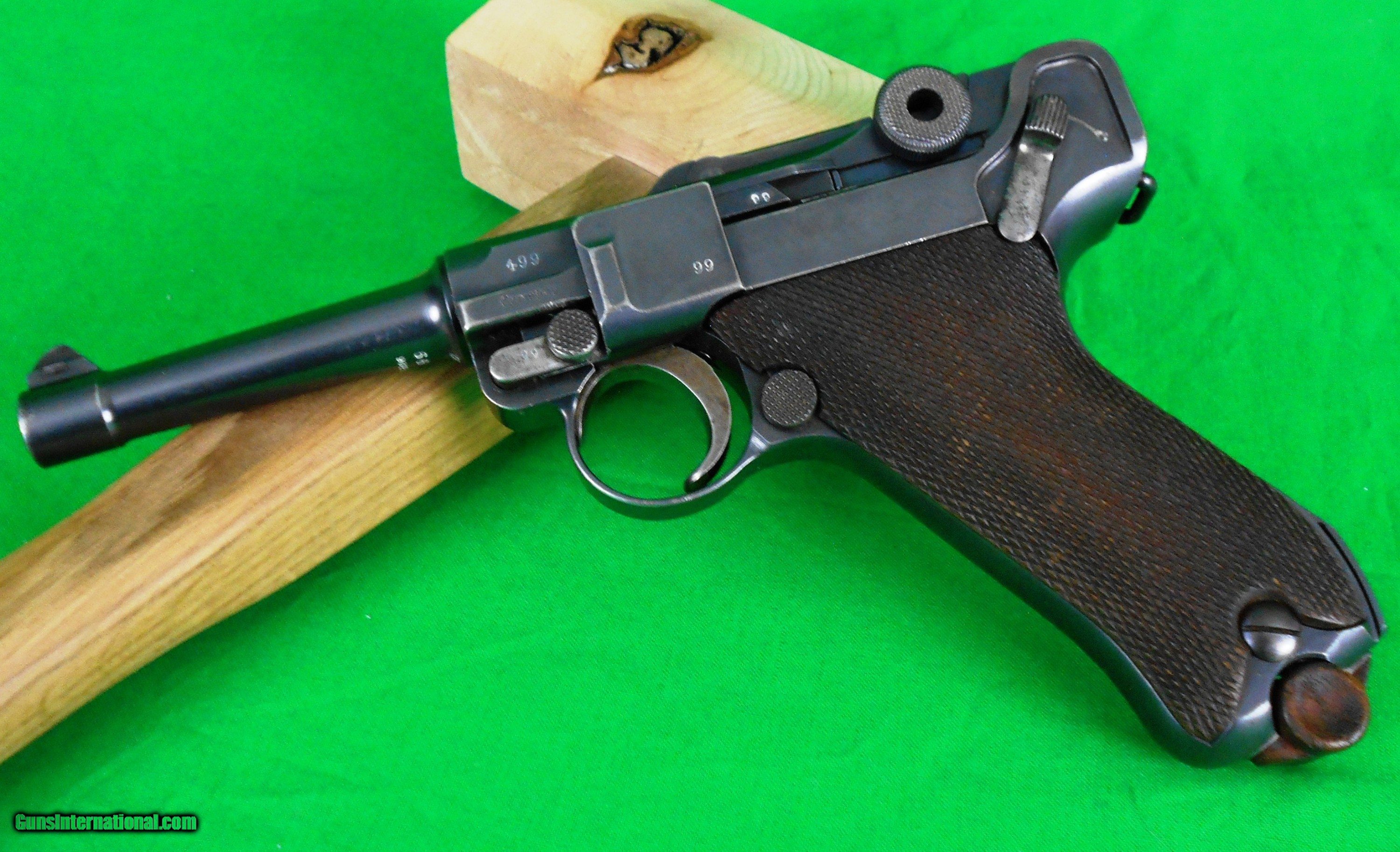 Luger P08 - 1914 Military Model - with extras