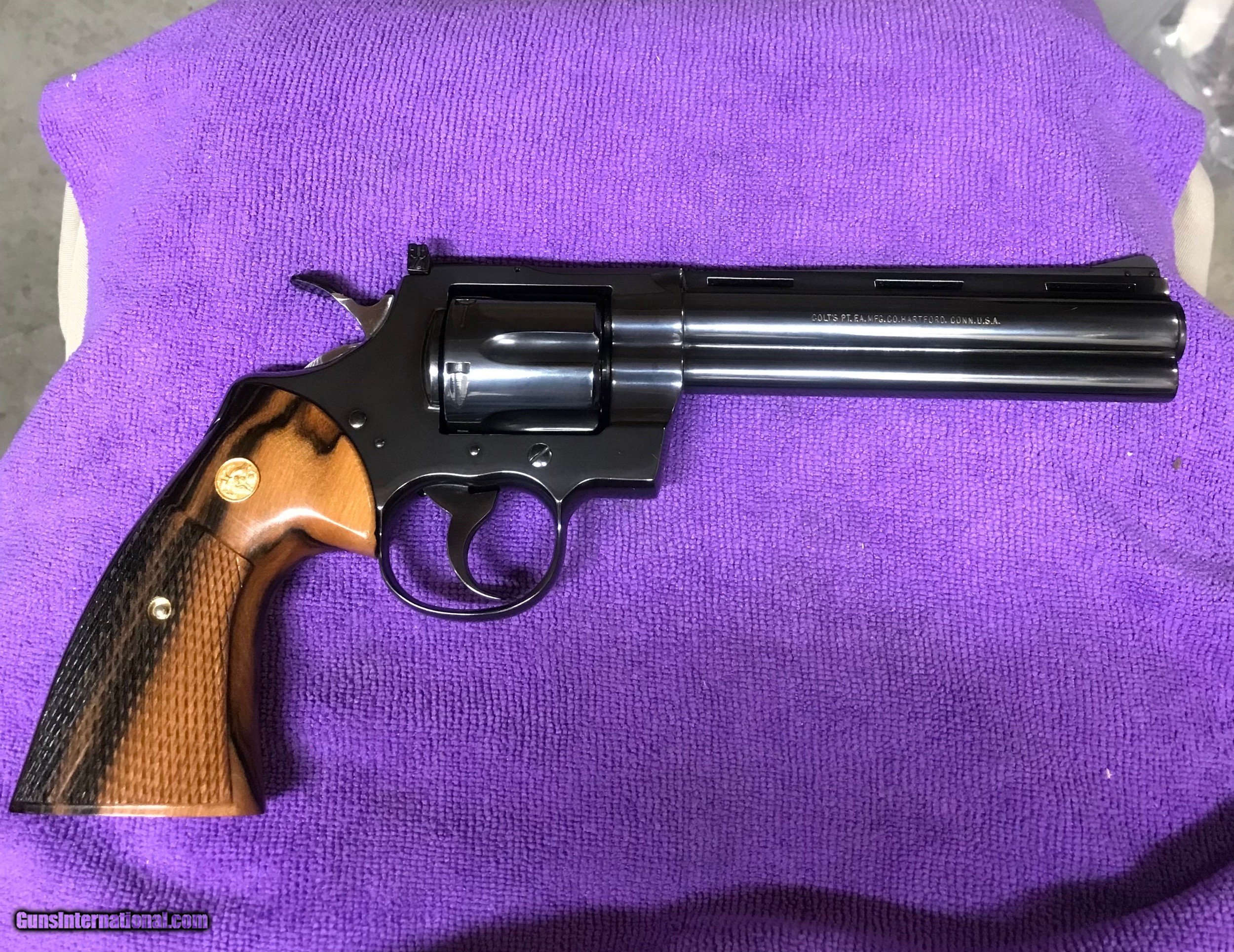 Colt Python (6 in, blue, 1975)
