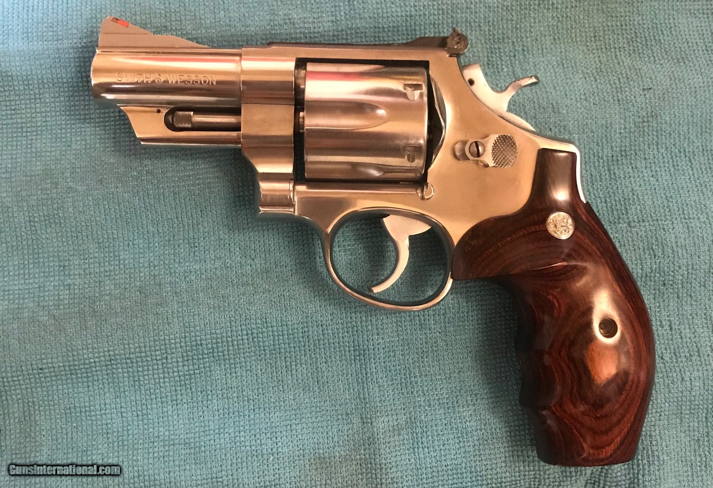 Smith and Wesson 657 (3 in, combat)