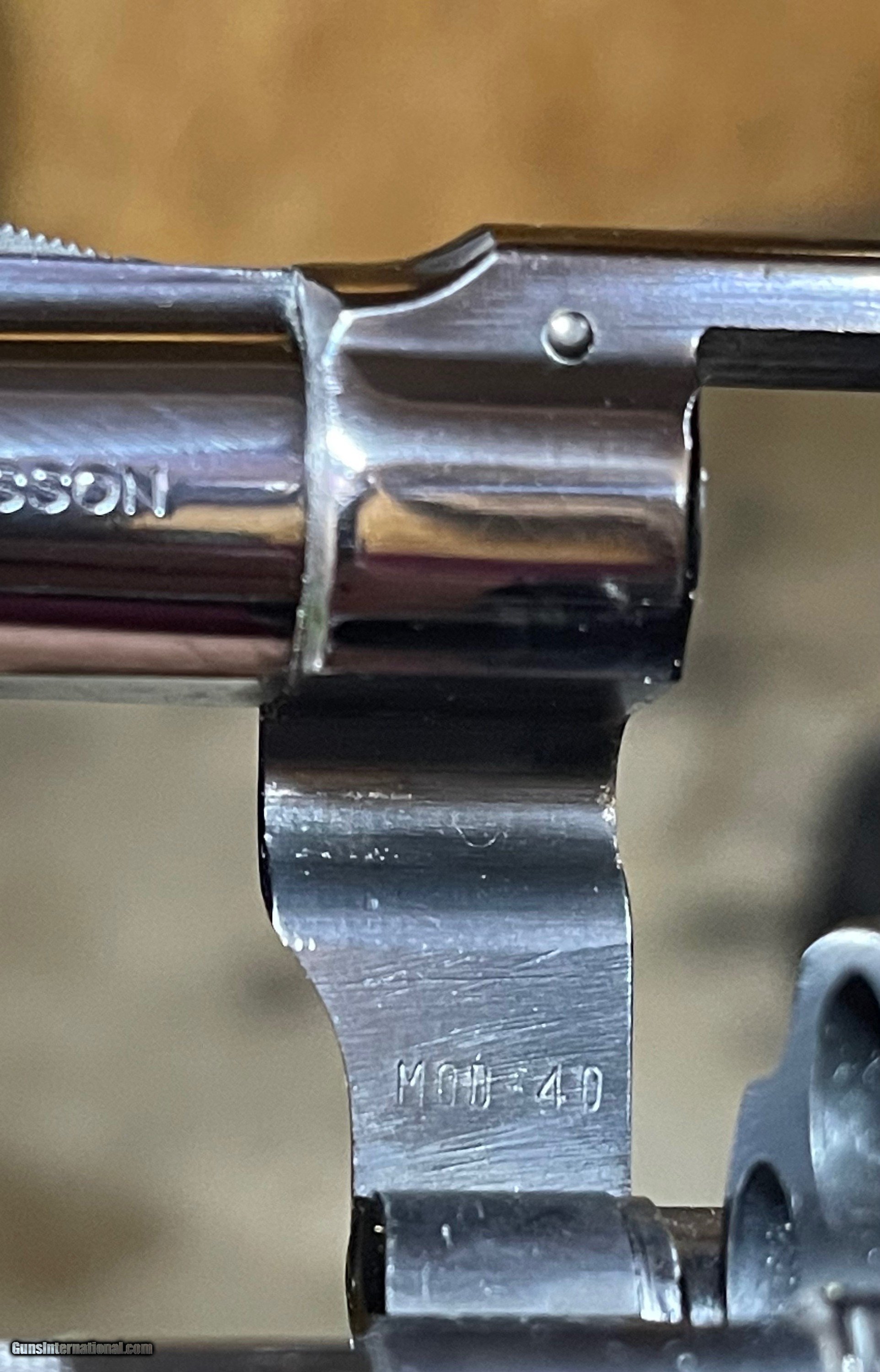 Smith and Wesson 40 Centennial (flat latch) Smith and Wesson 40 Centennial (flat latch)