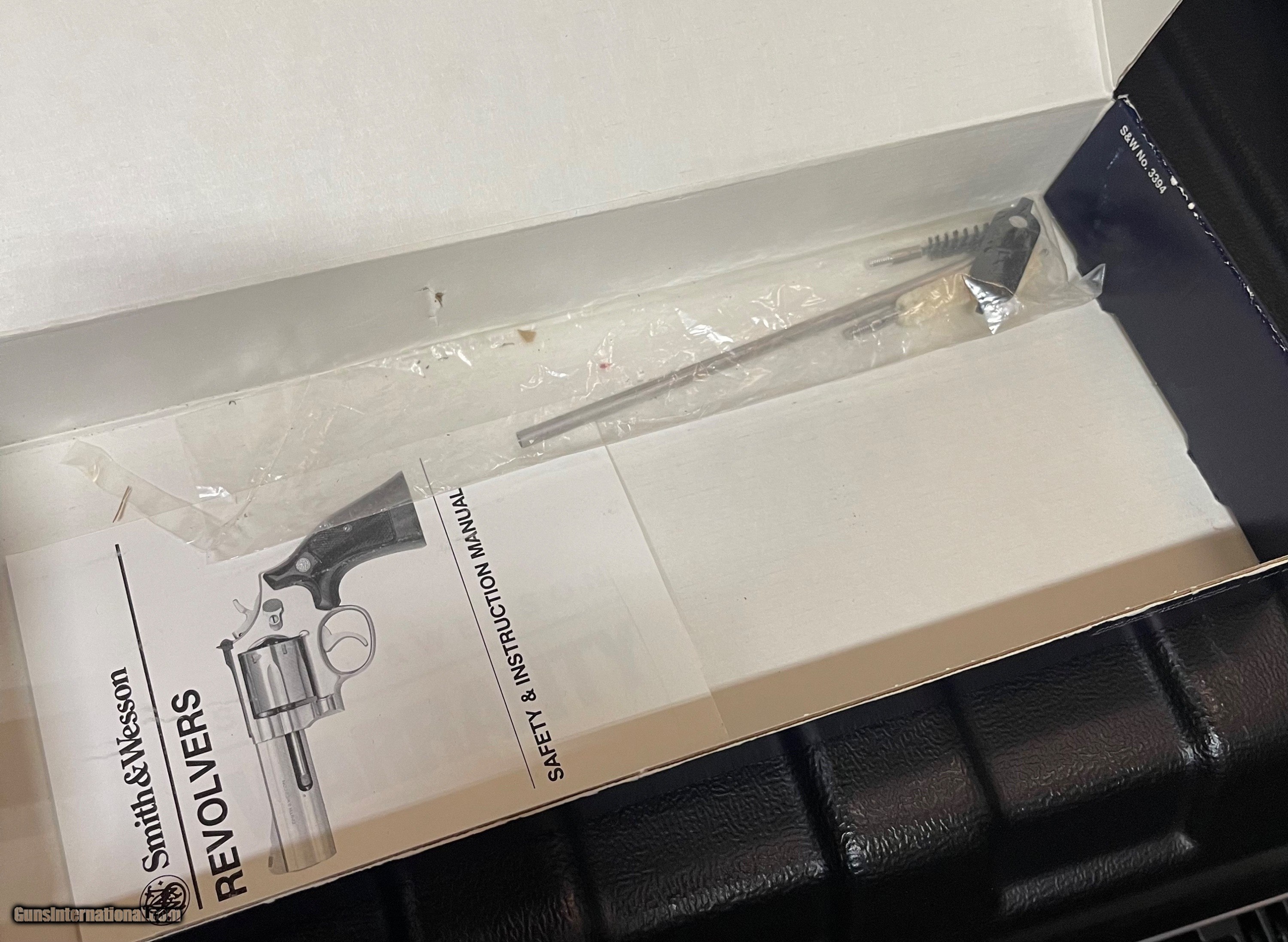 Smith and Wesson 617 (6 in, combats)