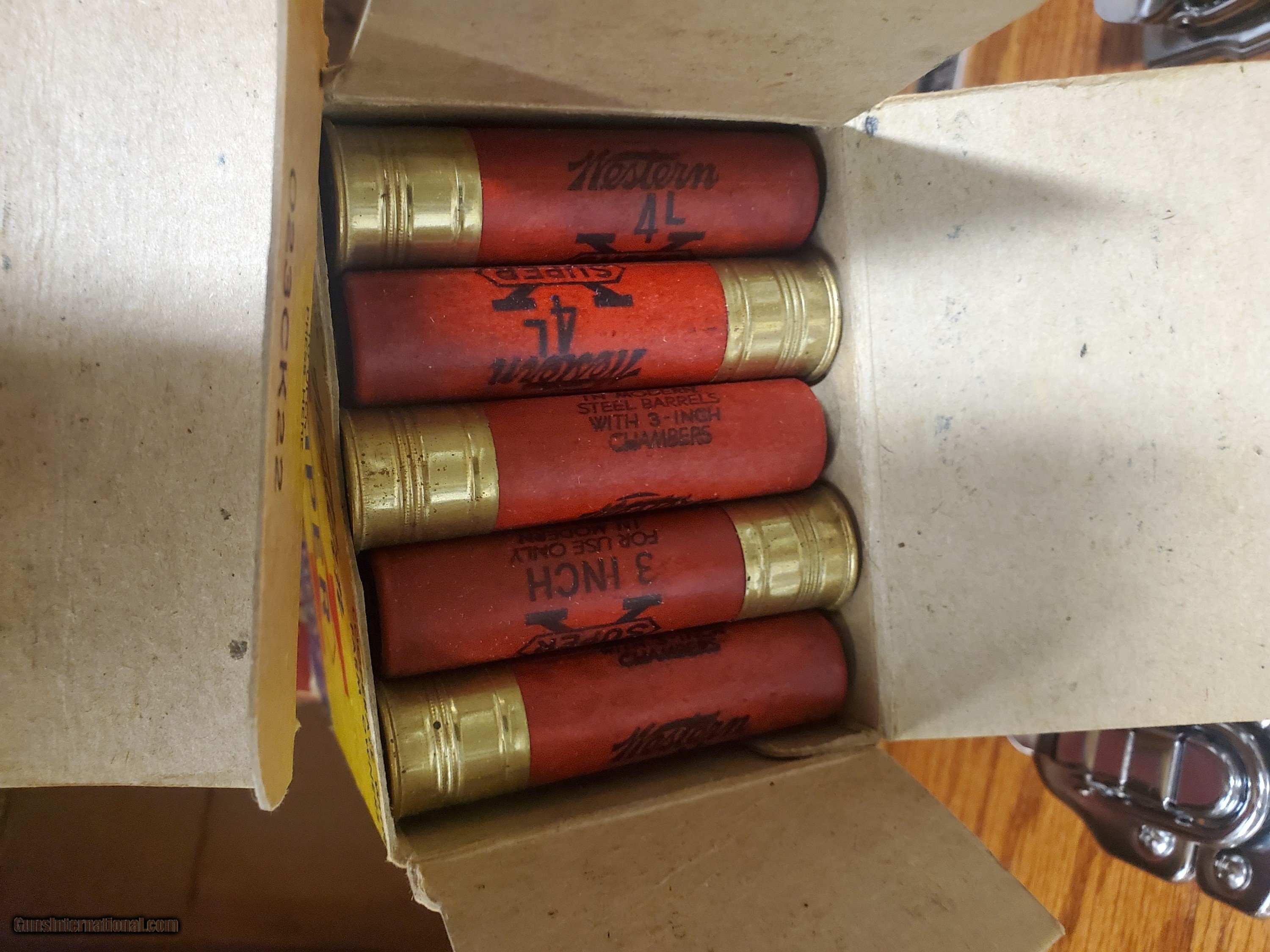 Shot shells, modern, vintage, bismuth, RST, Winchester, Remington, Hevi ...