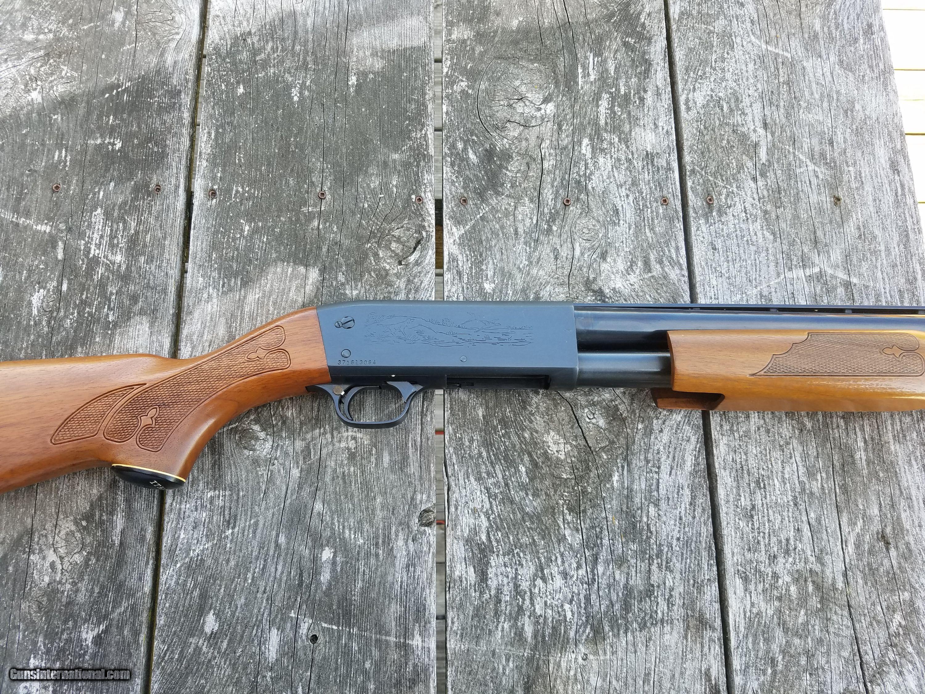 Ithaca Model 37 Featherlight 12 Gauge Vent Rib 30" Full Choke "As New"