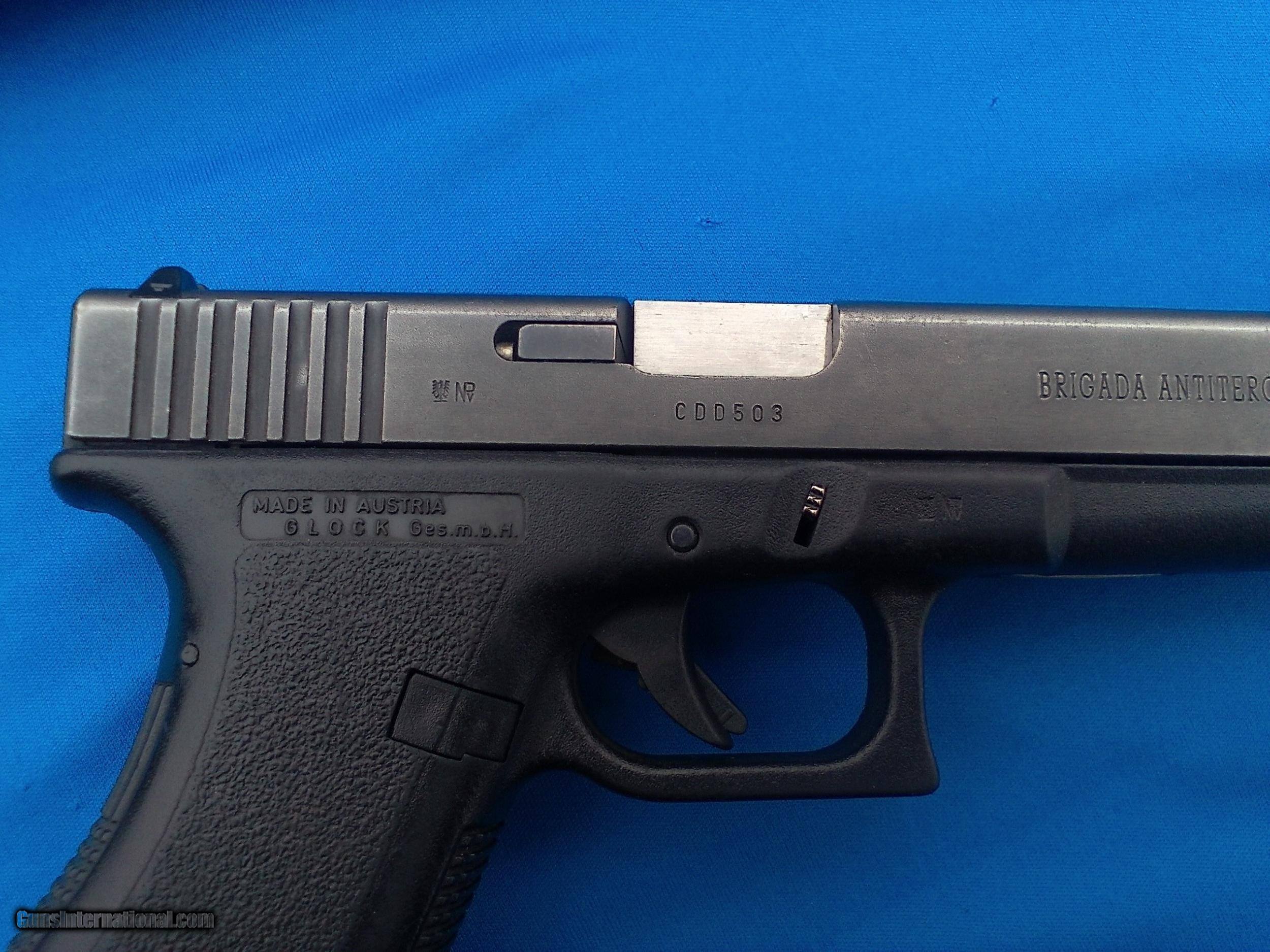 Glock 17L Brigada Antiterorista w/box & extra new barrel