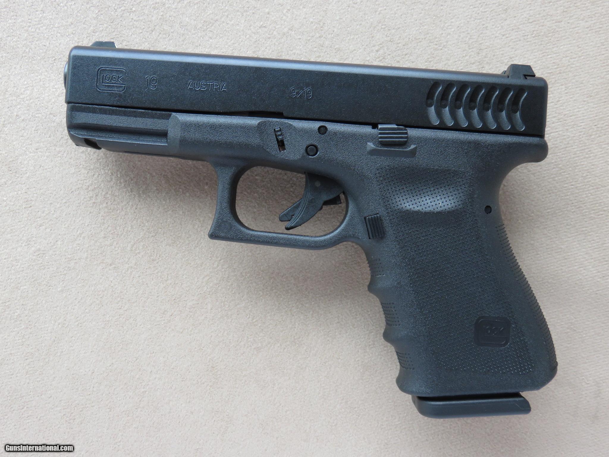 Glock Model 19 (RTF2) With Fish Gill Slide, Cal. 9mm SOLD