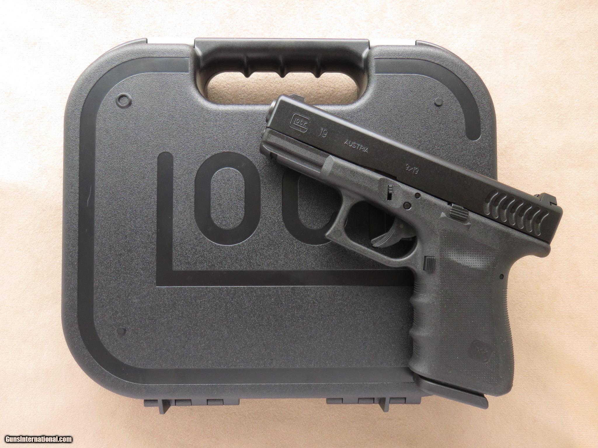 Glock Model 19 (RTF2) With Fish Gill Slide, Cal. 9mm SOLD