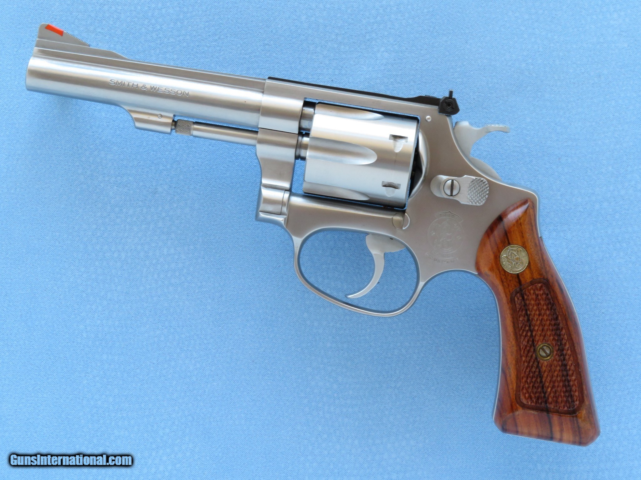 Smith & Wesson Model 651 Kit Gun, Cal. .22 Magnum