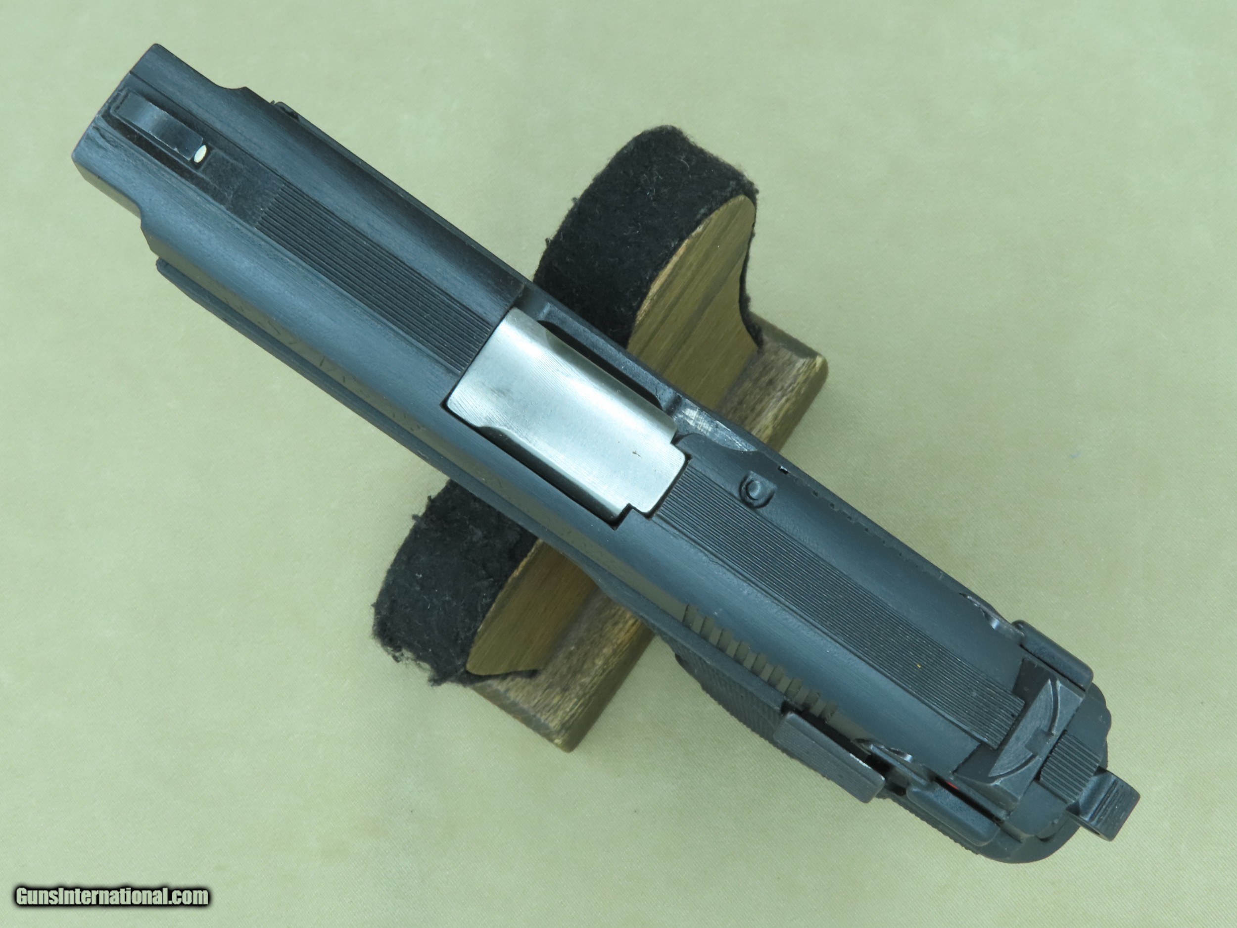 1990's Vintage Star Model Ultrastar 9mm Pistol w/ Original Box, Manuals ...