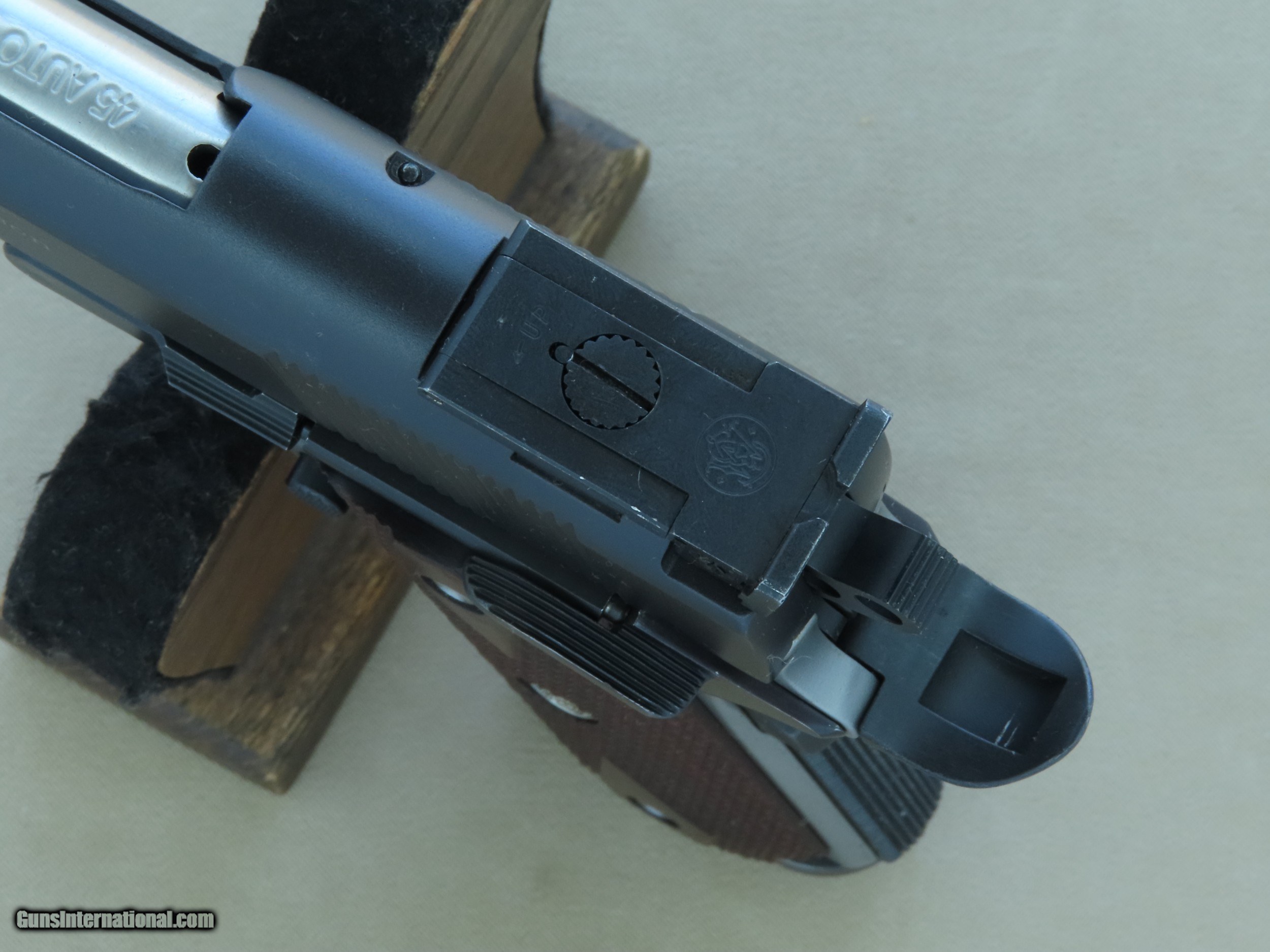 2005 Smith & Wesson SW1911 DK Doeg Koenig Edition .45 ACP Pistol w/ 2 ...