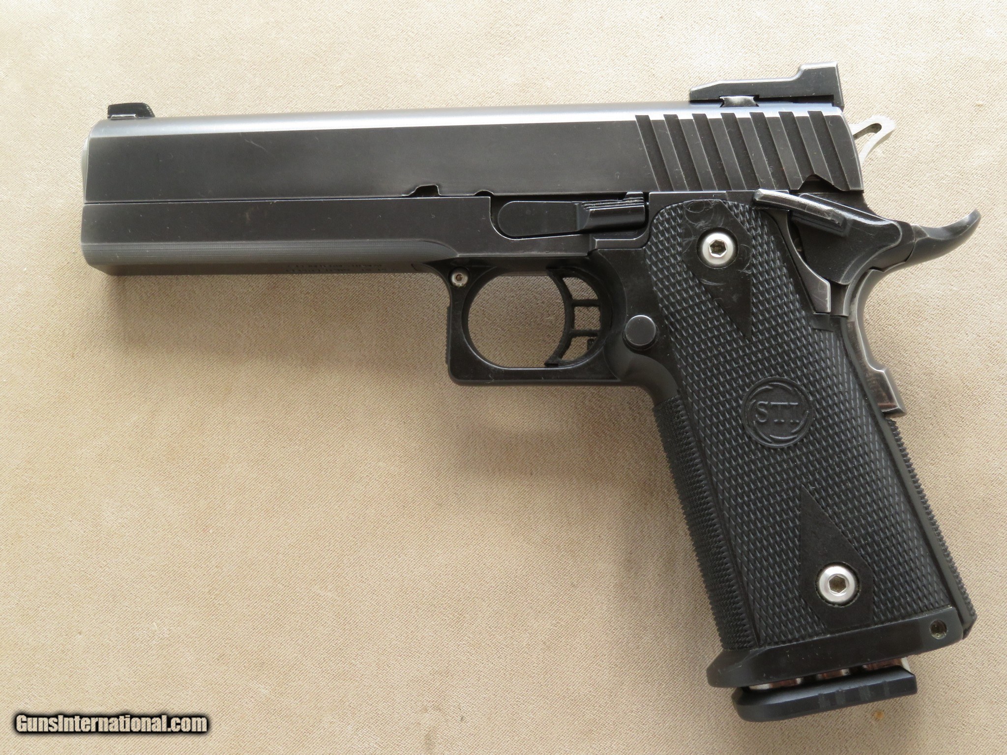 **SOLD** Custom STI Model 2011 .40 S&W and 10MM Pistol **W/Extras**