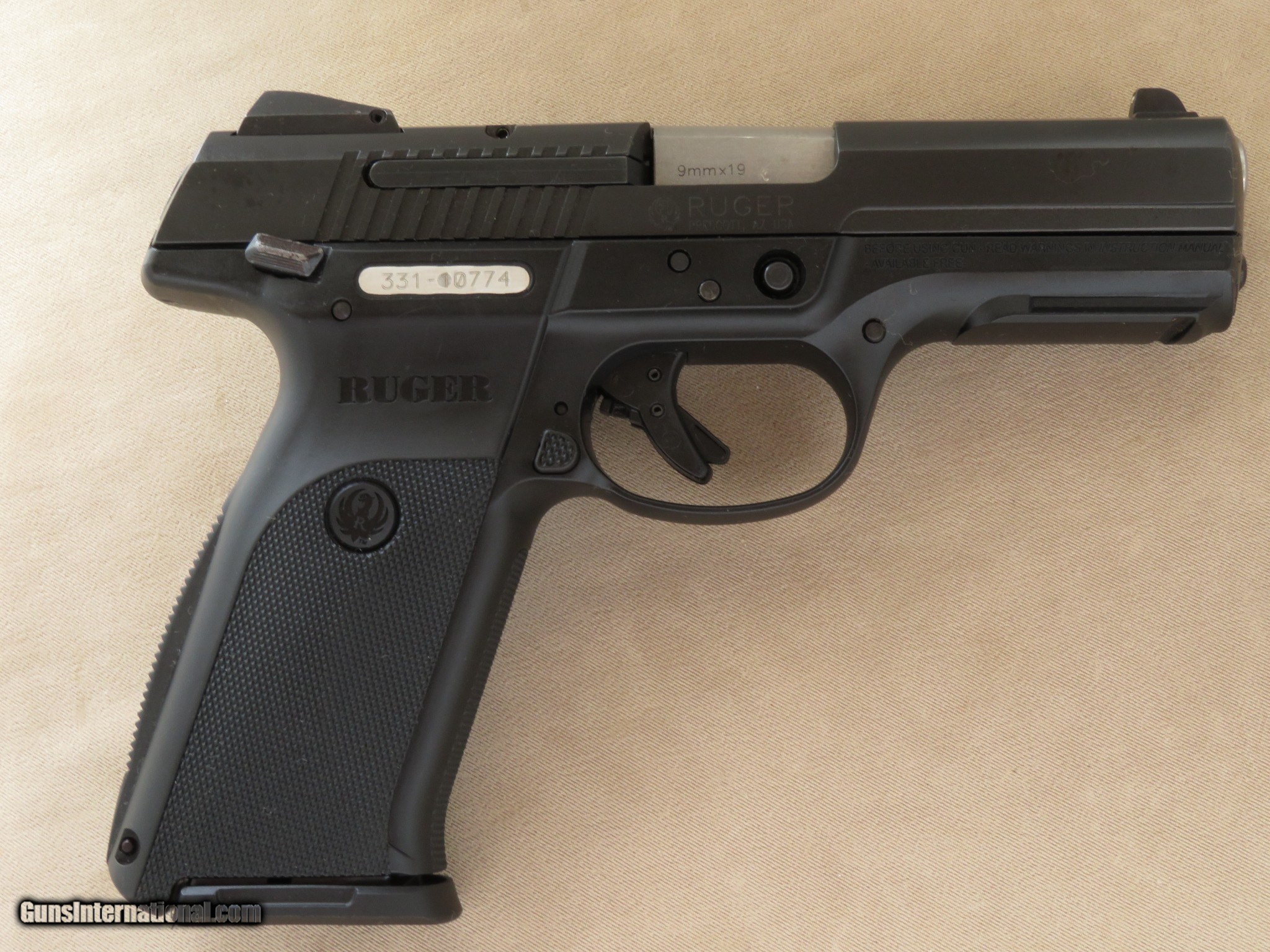 Ruger SR9 9mm Semi automatic Pistol **Great Home Defense or Carry Gun**