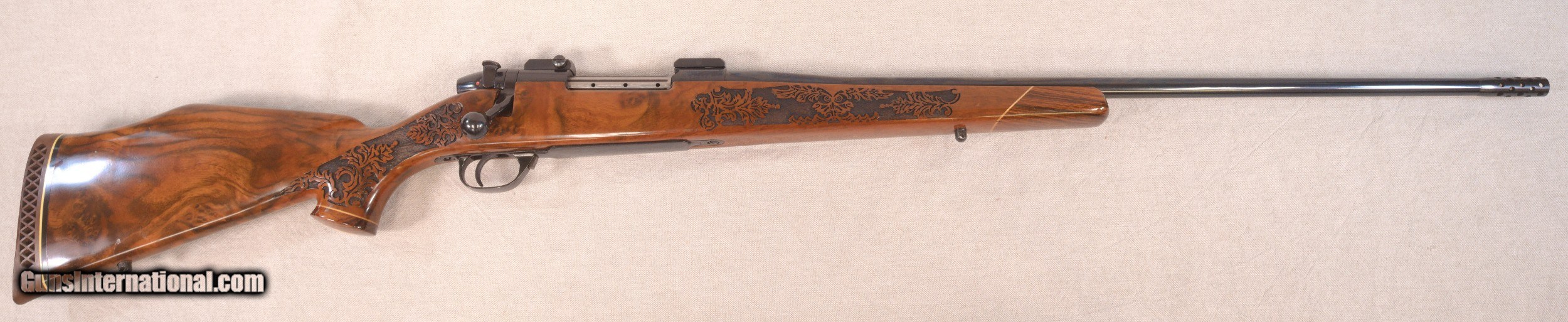 Weatherby Mk V Lazermark Rifle in .300 Wby Magnum Caliber **Stunning ...