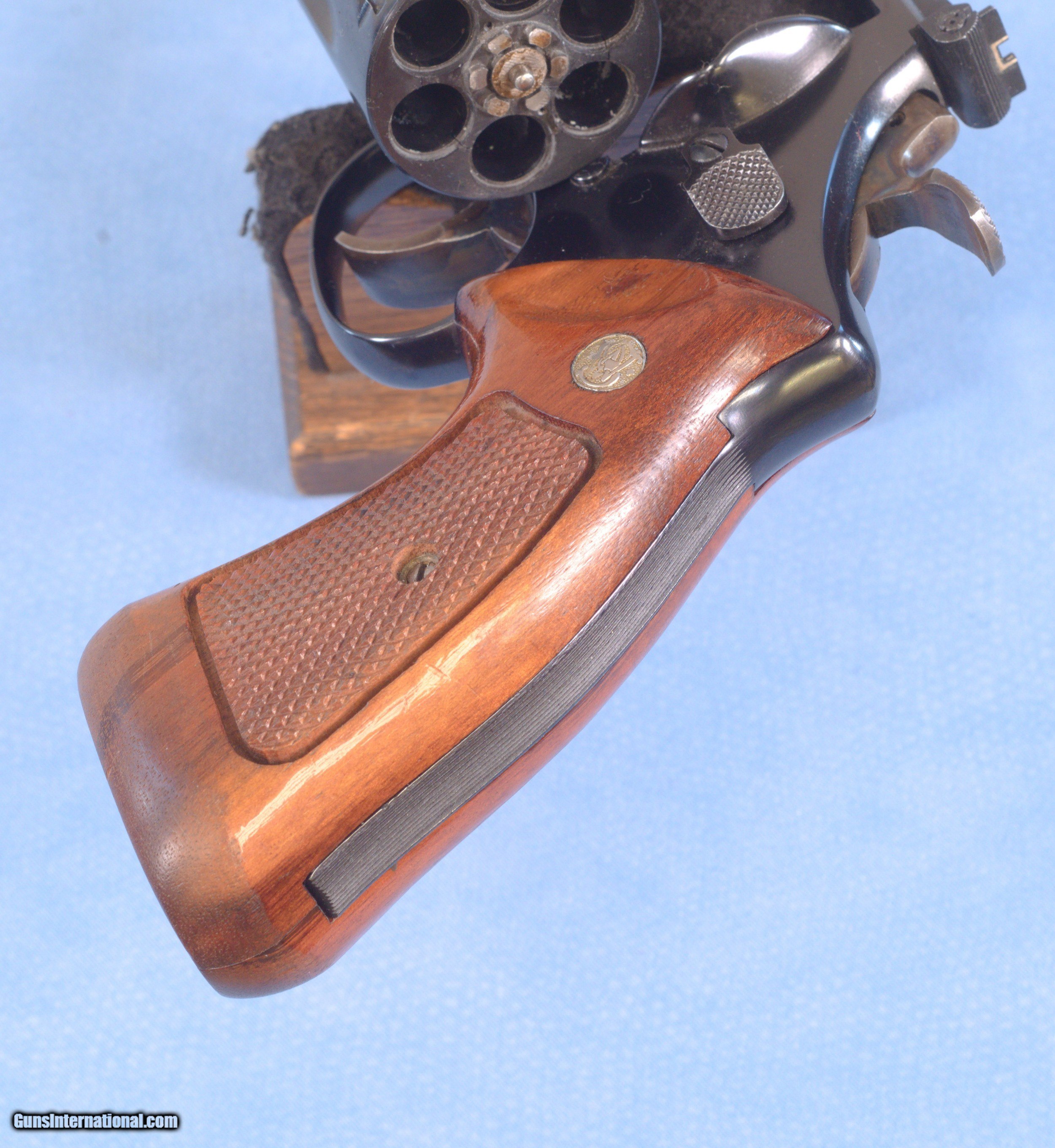 ** SOLD ** Smith & Wesson Model 57 Revolver in .41 Magnum Caliber **Mfg ...