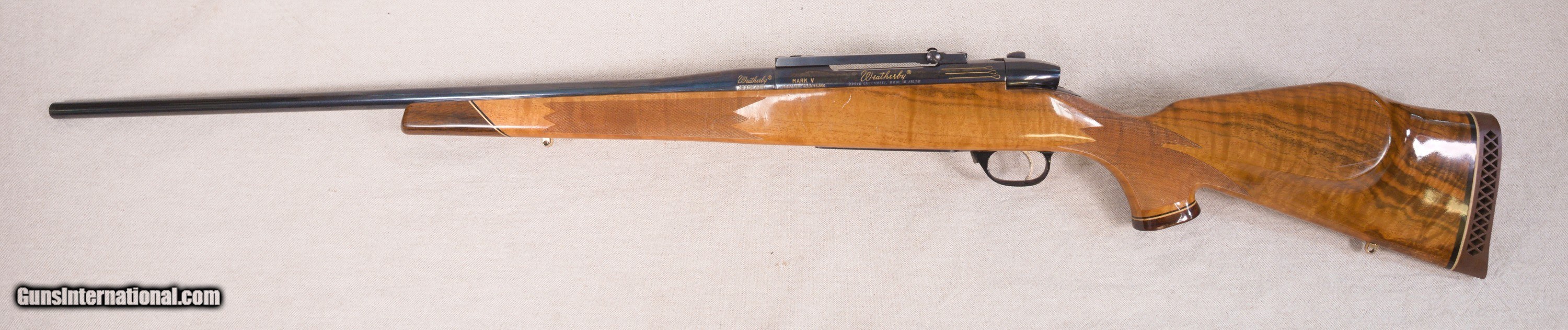Weatherby Mark V 35th Anniversary Bolt Action Rifle in .300 Weatherby ...