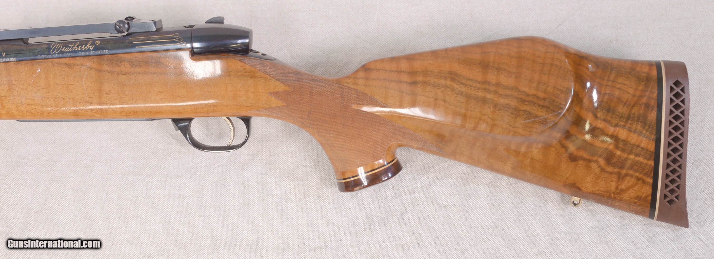Weatherby Mark V 35th Anniversary Bolt Action Rifle in .300 Weatherby ...