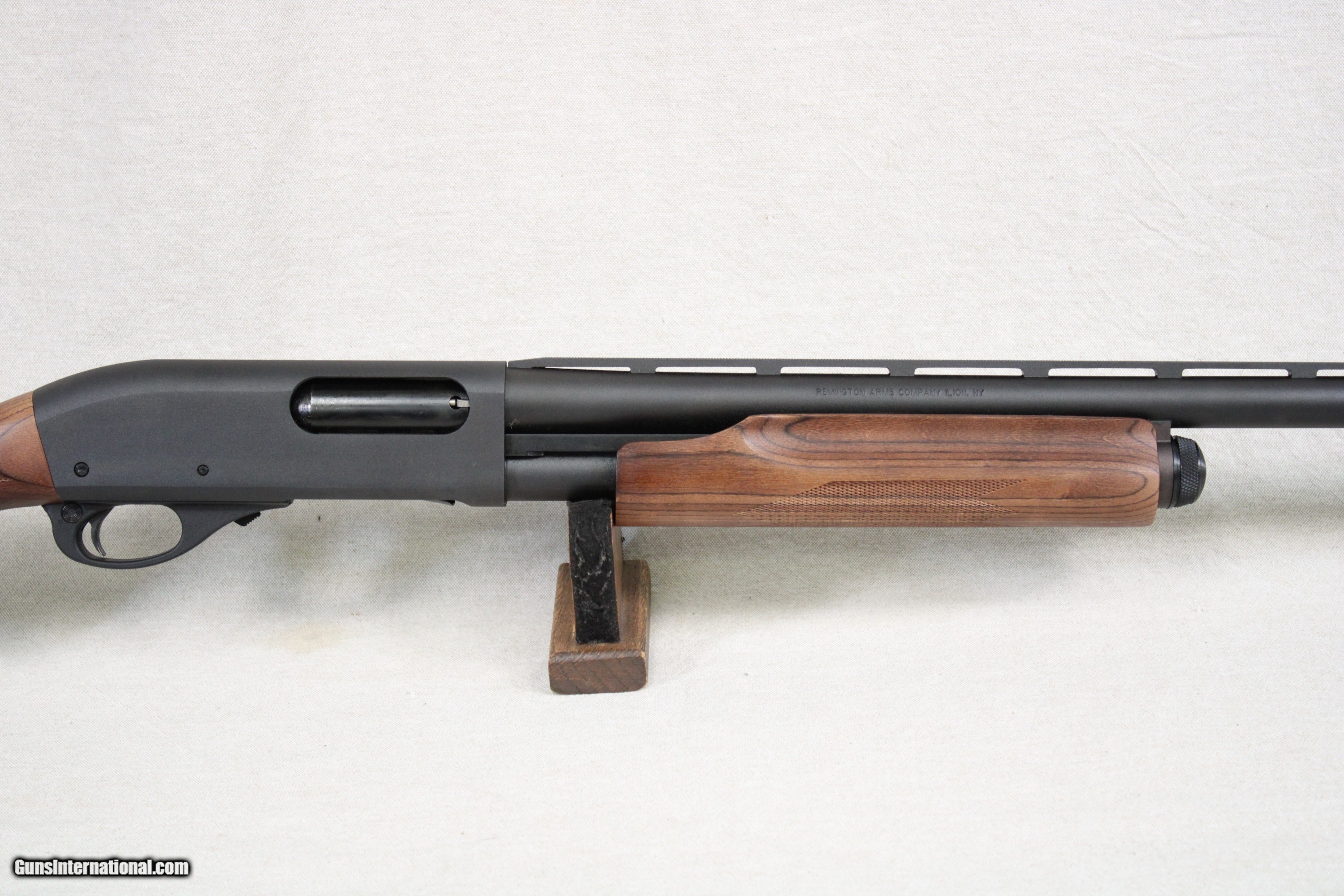 ***SOLD***Remington 870 12 Gauge Pump-Action Shotgun w/ 28" Vent Rib ...