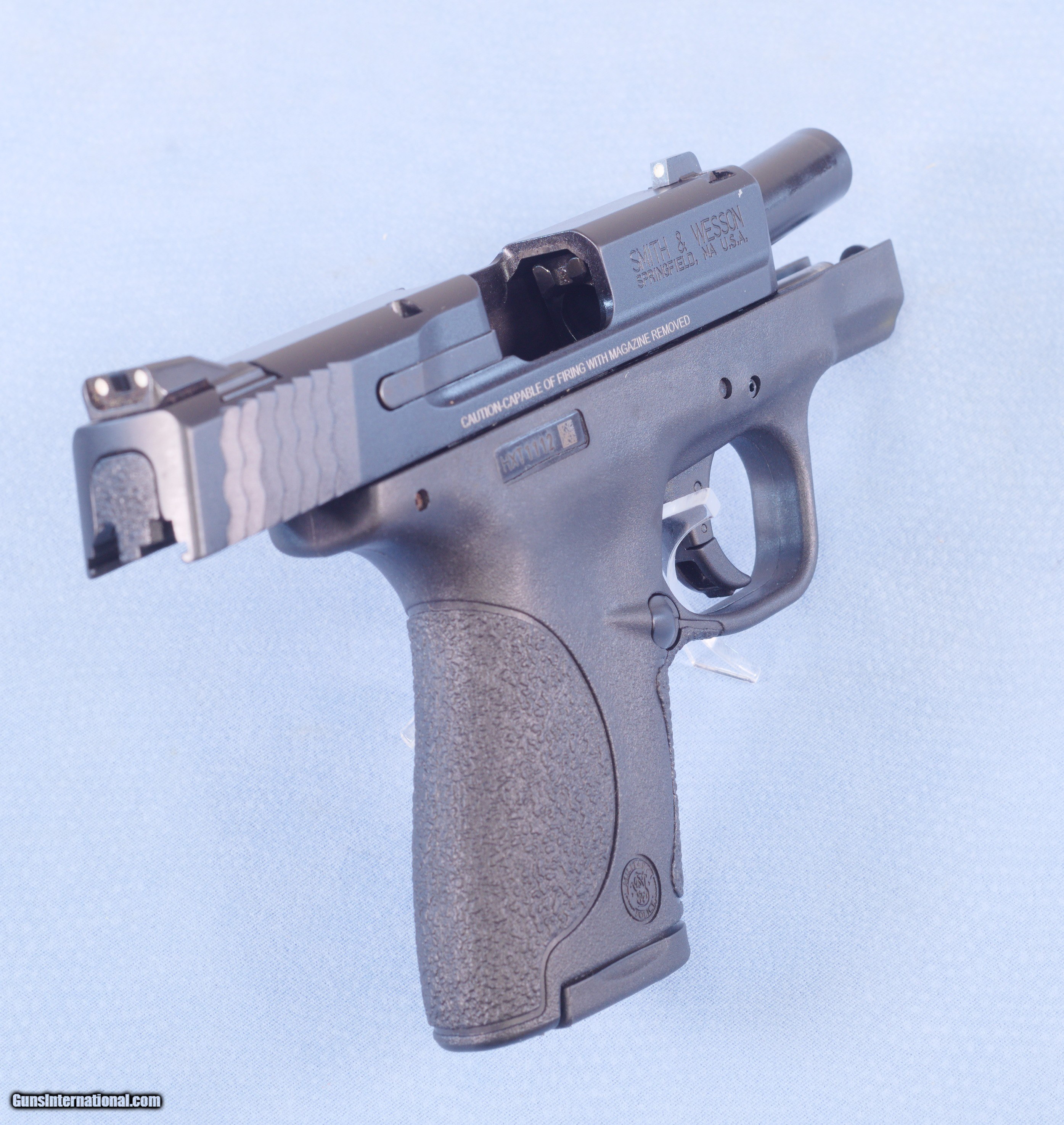 **SOLD**Smith & Wesson M&P Shield Semi Auto Pistol in 9mm **Compact ...