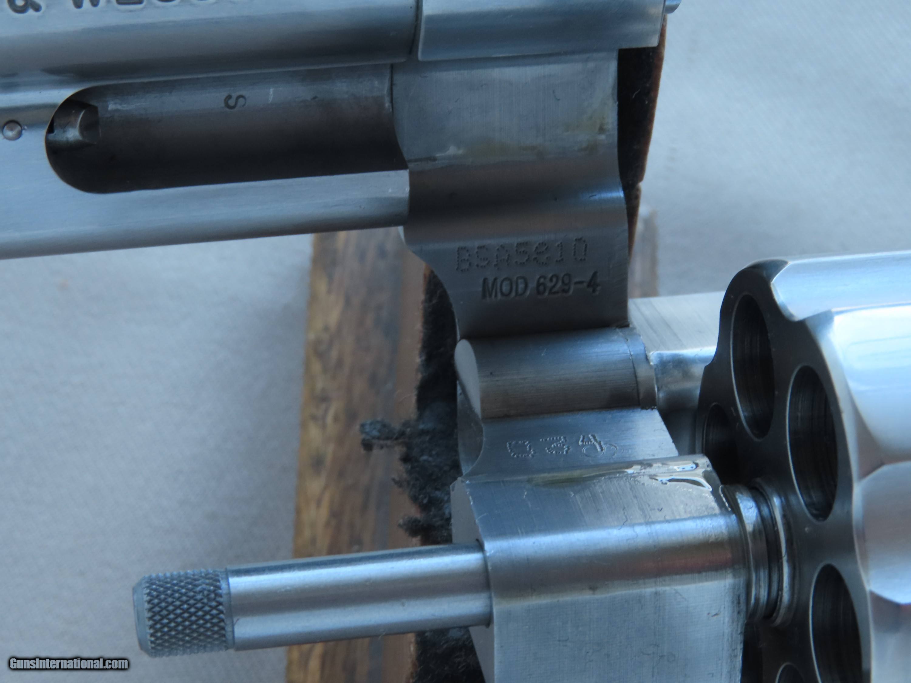 ** SOLD ** Smith & Wesson Model 629-4, Cal. .44 Magnum, 3" Barrel, Stainless 629