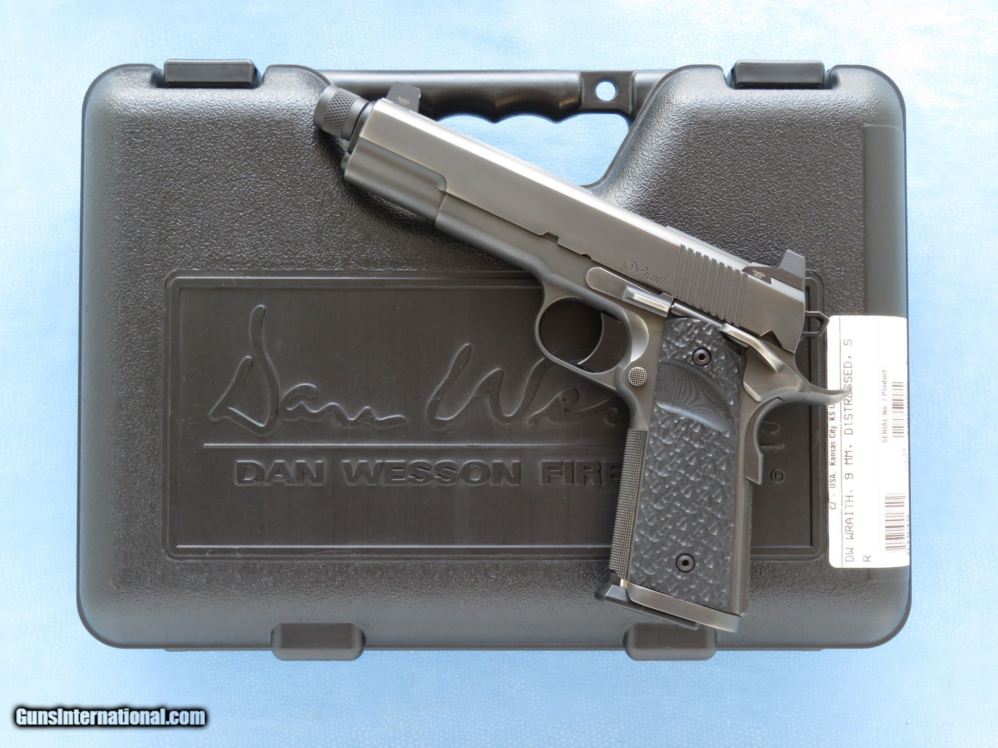 Dan Wesson Wraith Distressed 1911, Cal. 9mm