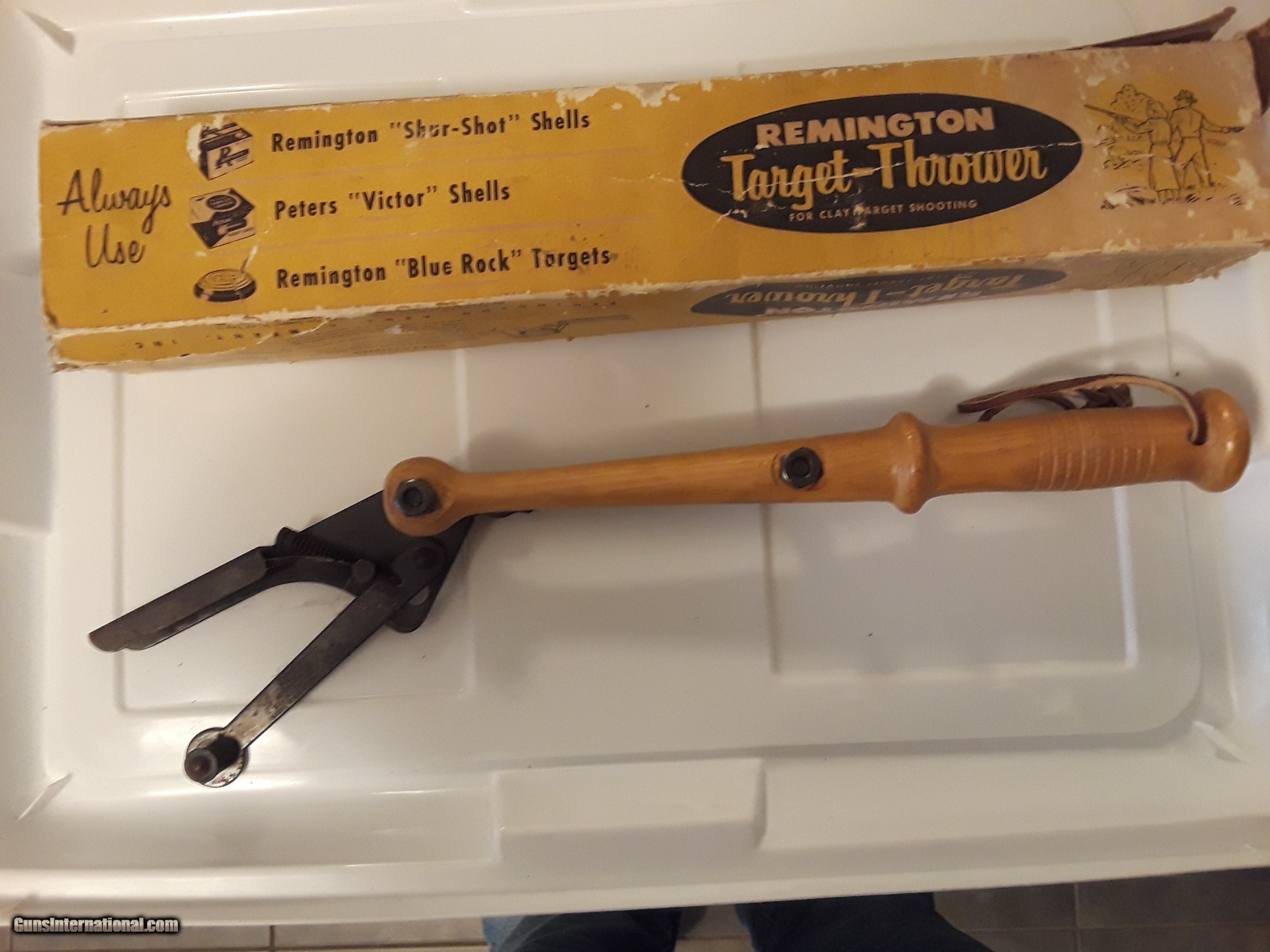 Remington--Clay target thrower--Vintage with box