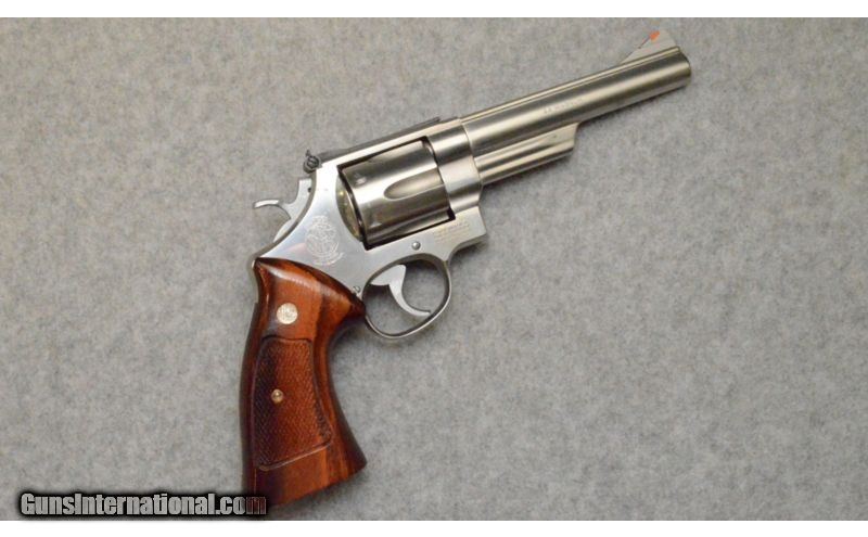 Smith & Wesson 629-1 in .44 Remington Magnum