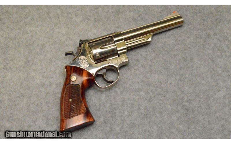 Smith & Wesson ~ 29-2 Nickel ~ .44 Magnum