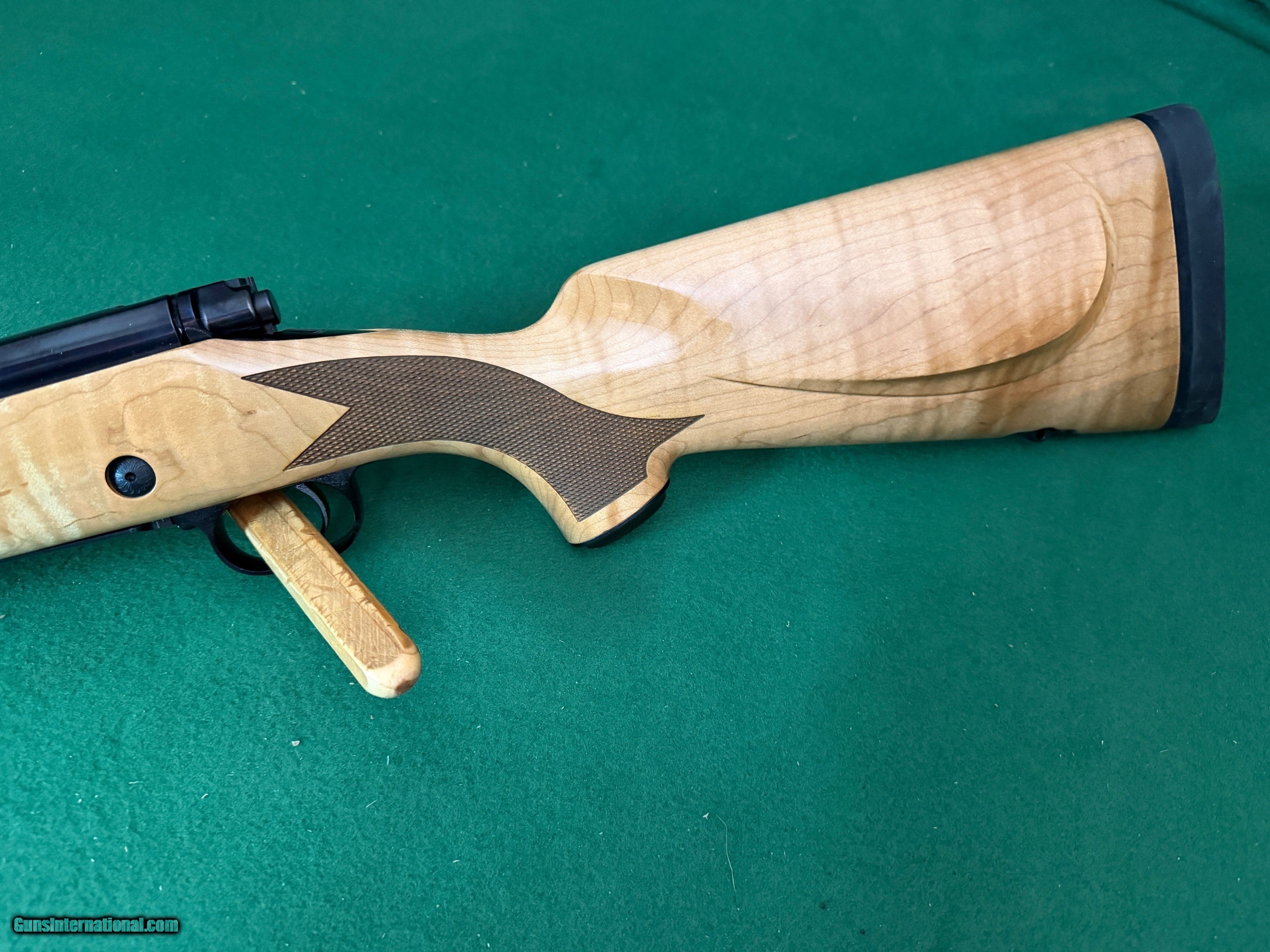 Winchester Super Grade 26" - 300 Winchester Magnum Gorgeous Bonde Maple ...