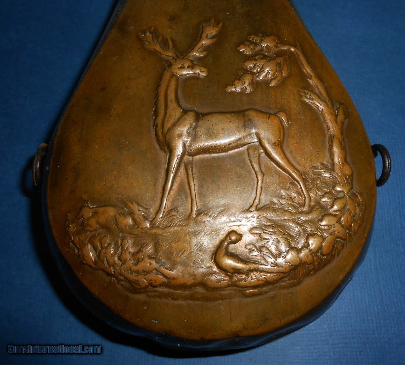 Antique POWDER FLASK DEER STAG BIG BUCK RILING No. 972