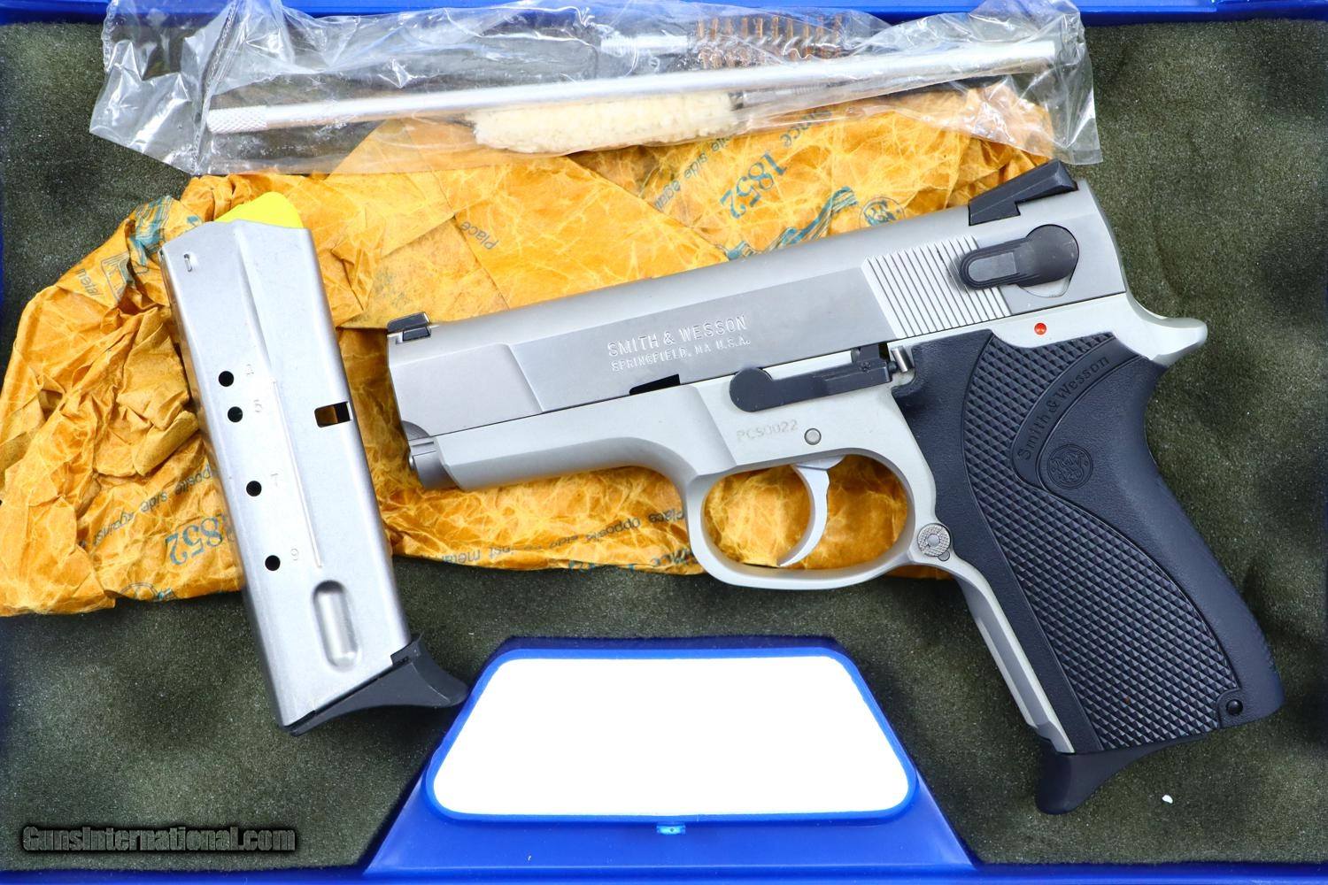 S&W, Performance Center 4006, Shorty Forty, PCS0022, A-1827