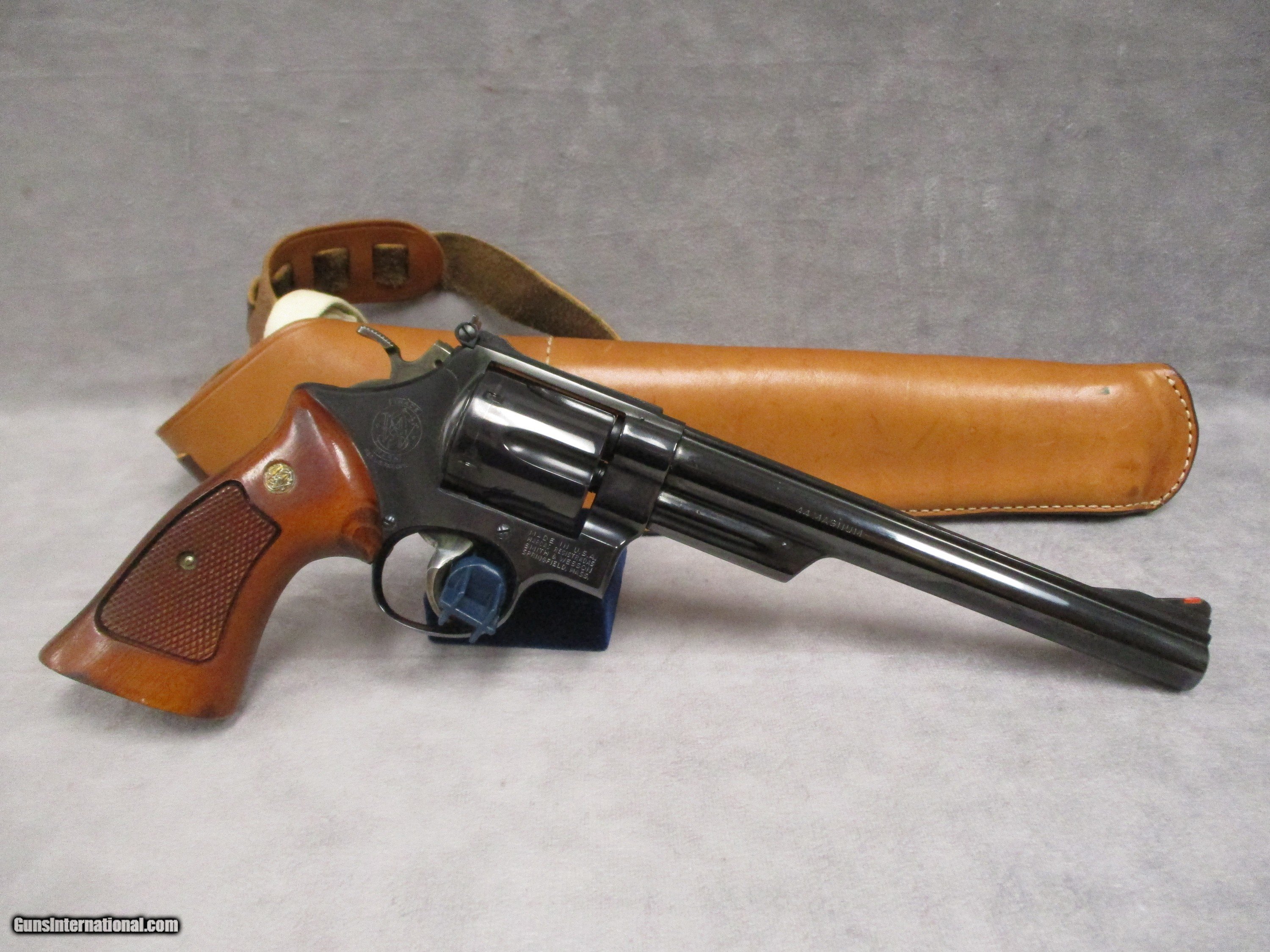 Smith & Wesson Model 29-2 8.375-inch 44 Magnum Exc. Condition w/Bianchi X-15 XL Holster