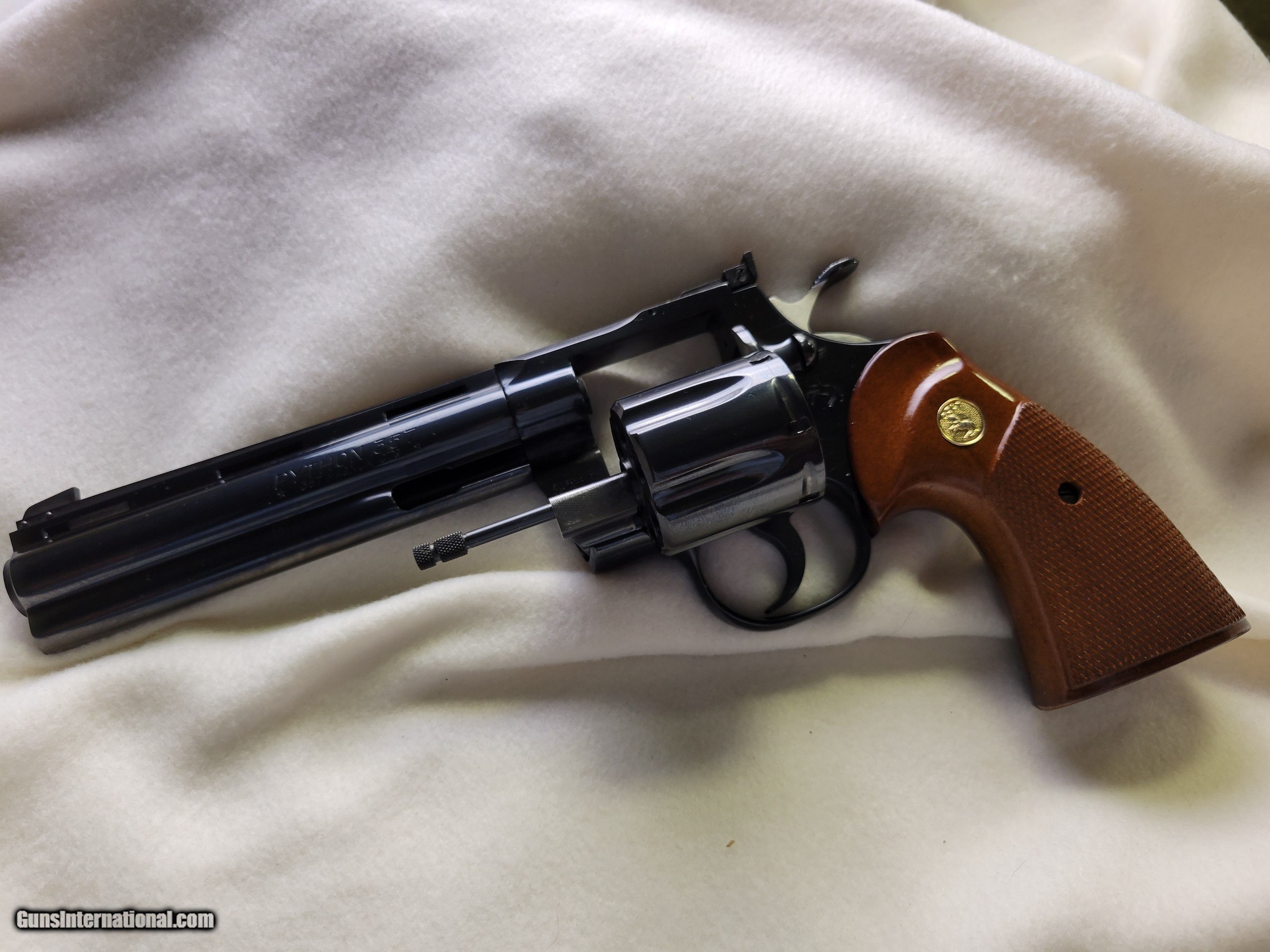 COLT PYTHON 357 Magnum, 6” barrel, Beautiful VINTAGE 1978 – Snake Revolver